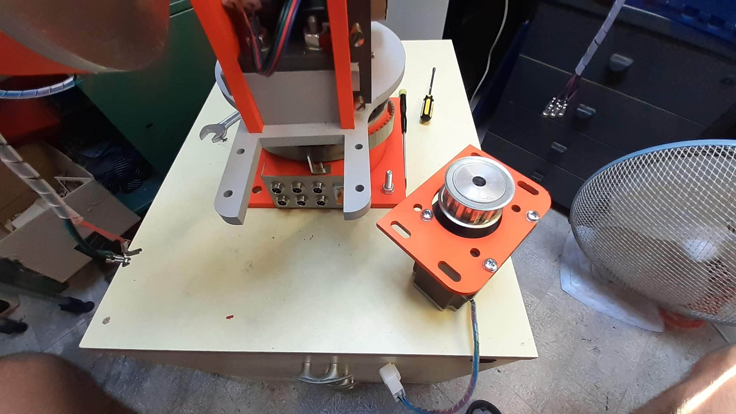 DIY Robot Arm 6 Axis (with Stepper Motors) : 9 Steps (with Pictures ...