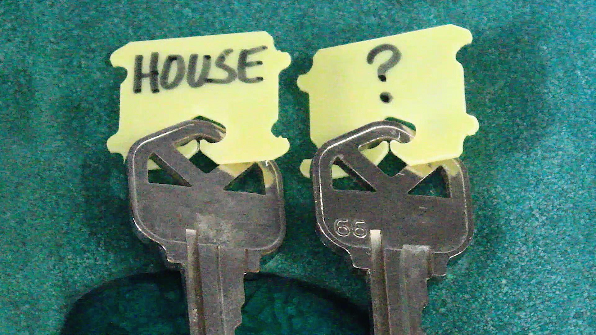 10 Ingenious Bread Clip and Twist Tie Life Hacks : 12 Steps - Instructables