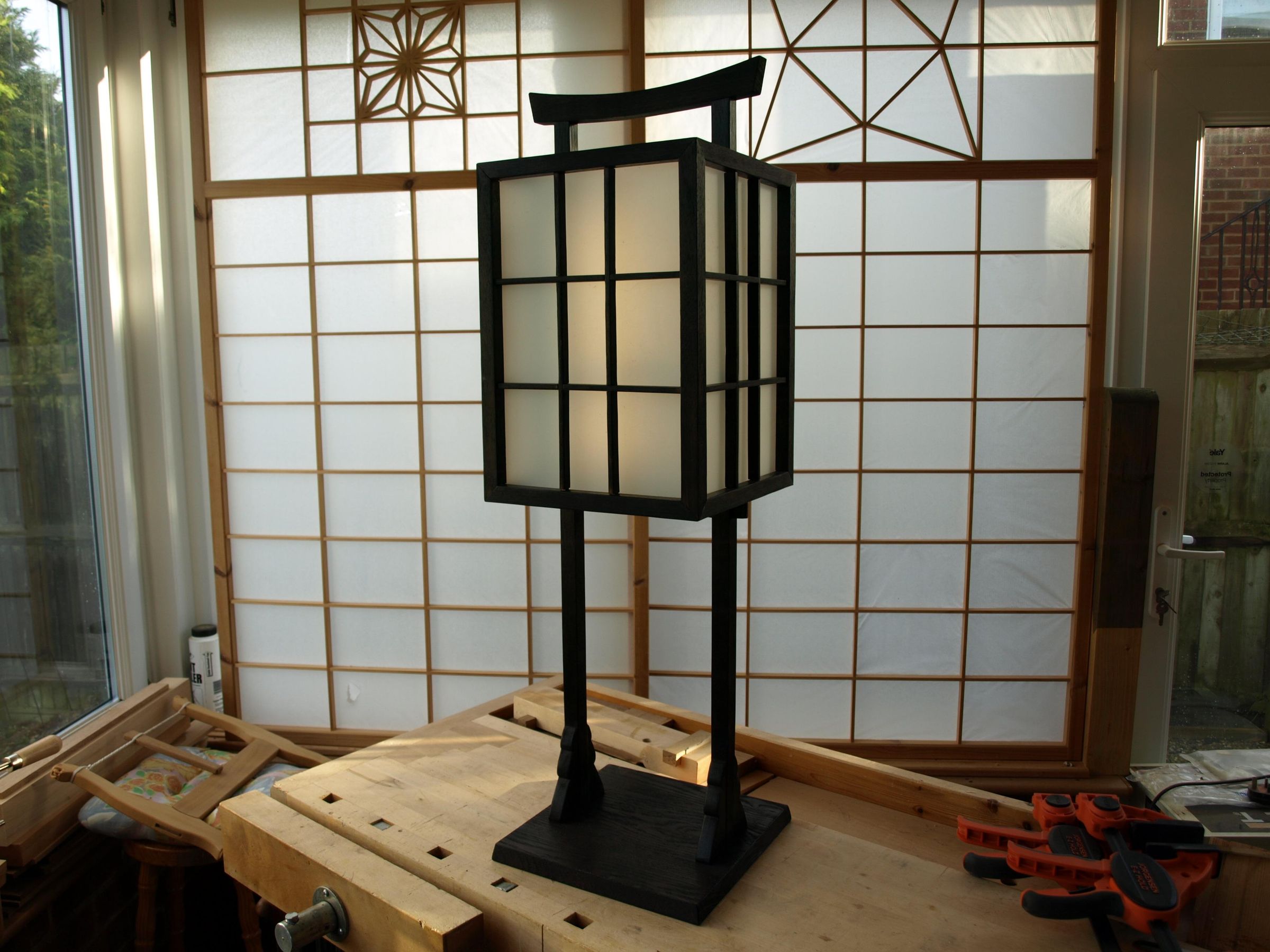 Japanese Style Lantern : 9 Steps (with Pictures) - Instructables