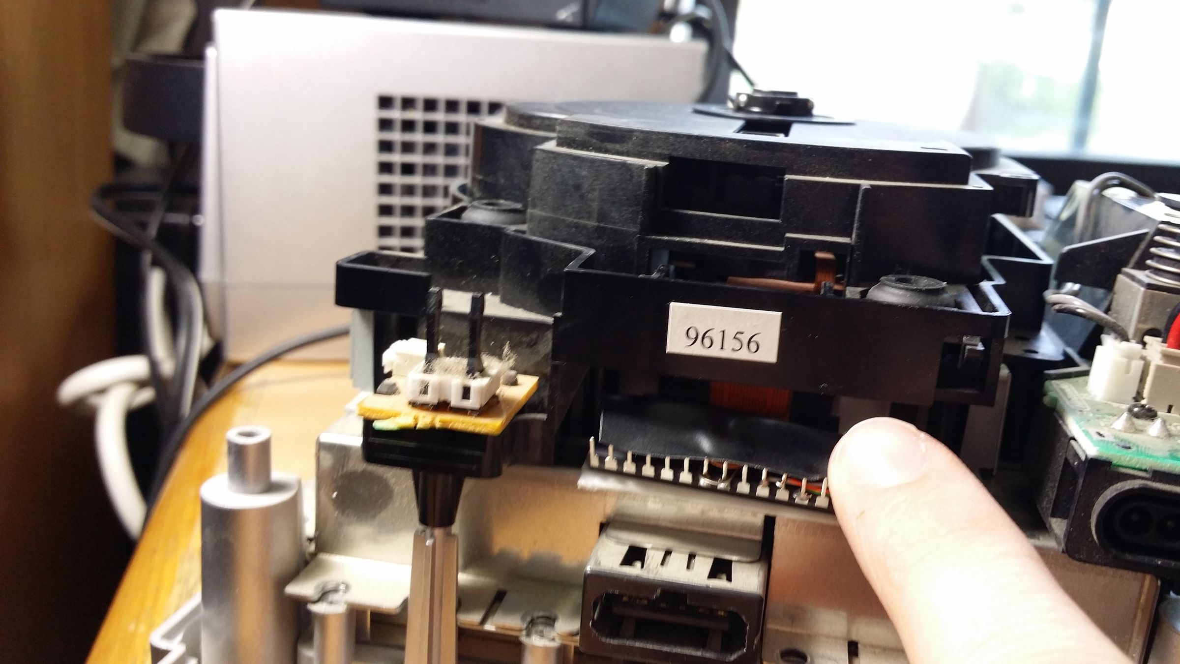 Homemade GameCube Mod-Chip : 10 Steps - Instructables