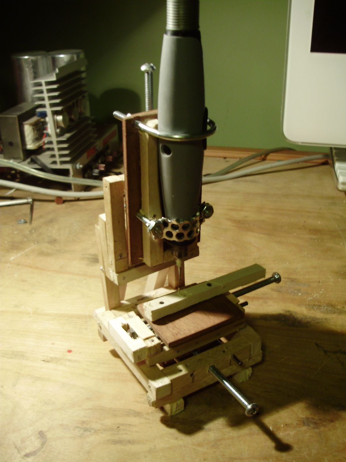 Tiny Milling Machine : 10 Steps (with Pictures) - Instructables