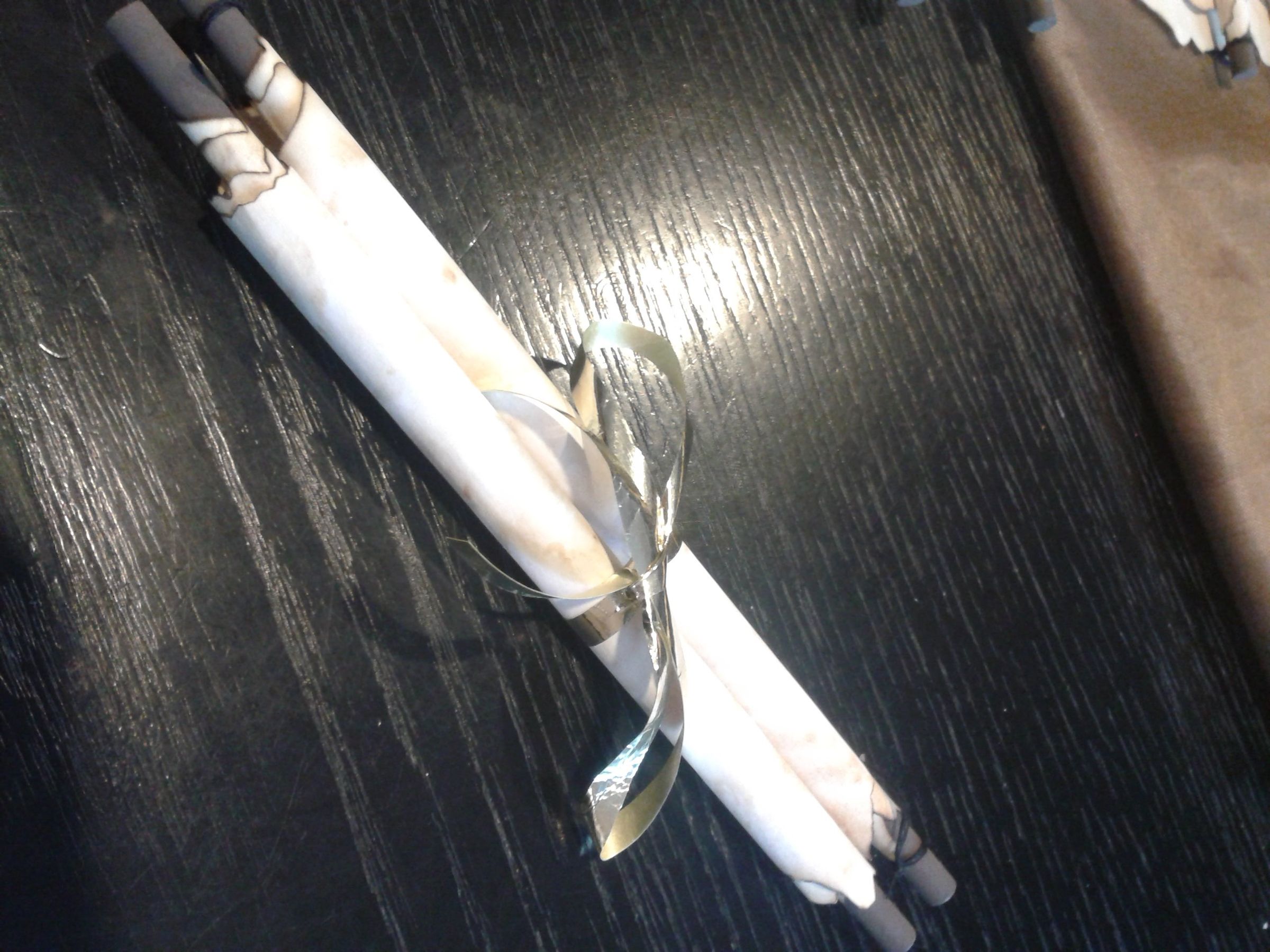 Paper Scrolls : 5 Steps (with Pictures) - Instructables