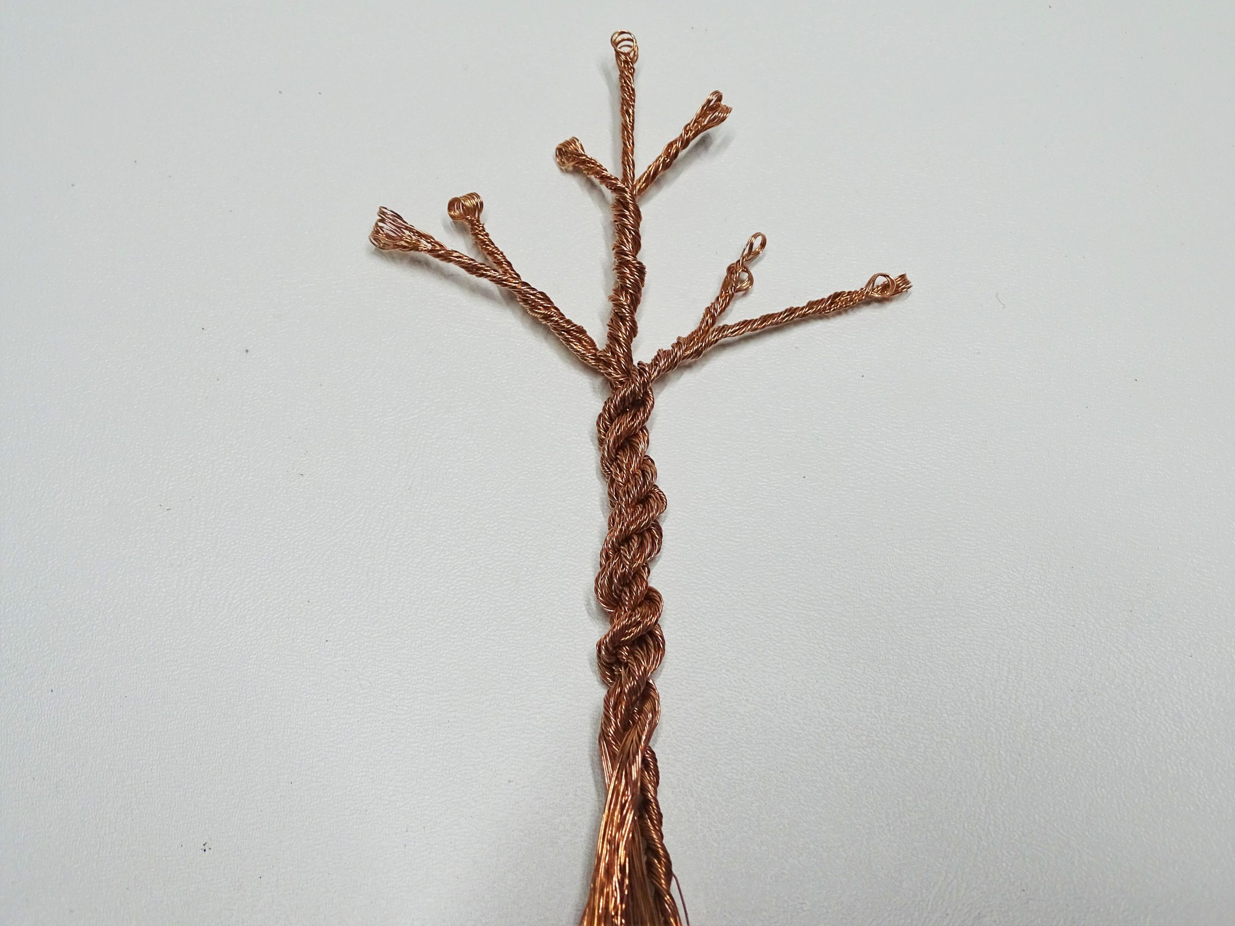 UPCYCLED GEM TREE : 7 Steps (with Pictures) - Instructables
