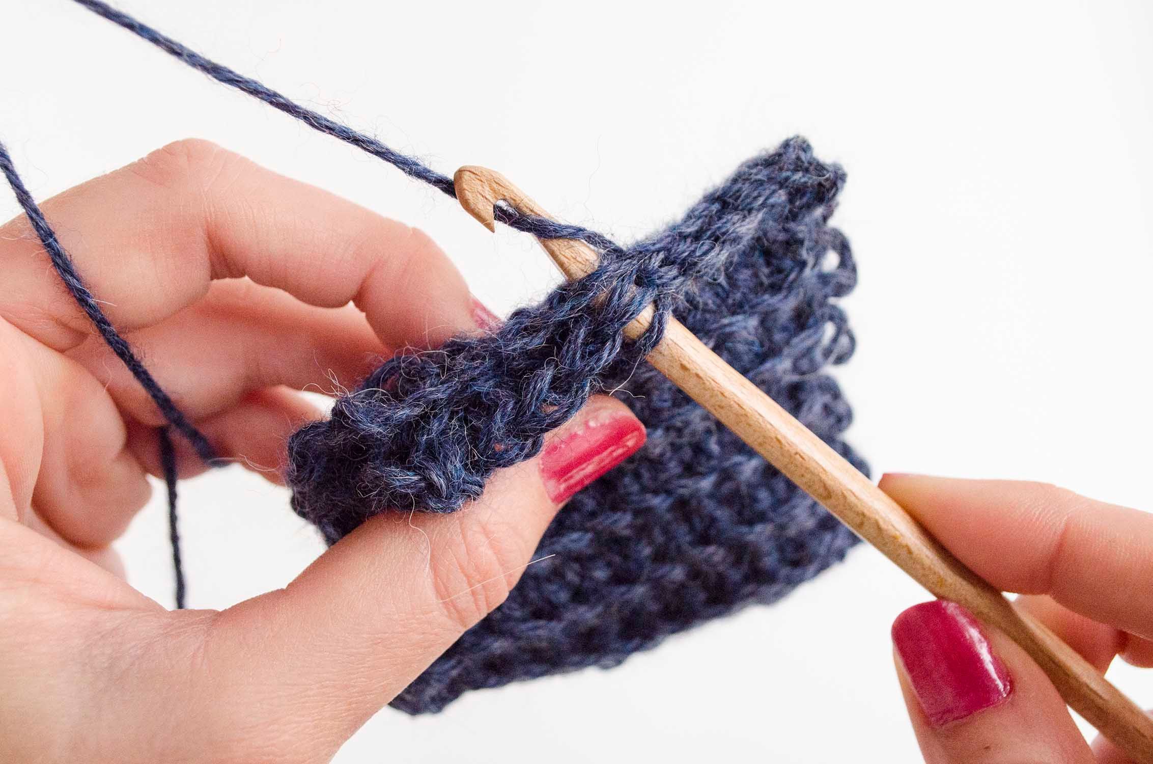 Crochet Mittens : 15 Steps (with Pictures) - Instructables