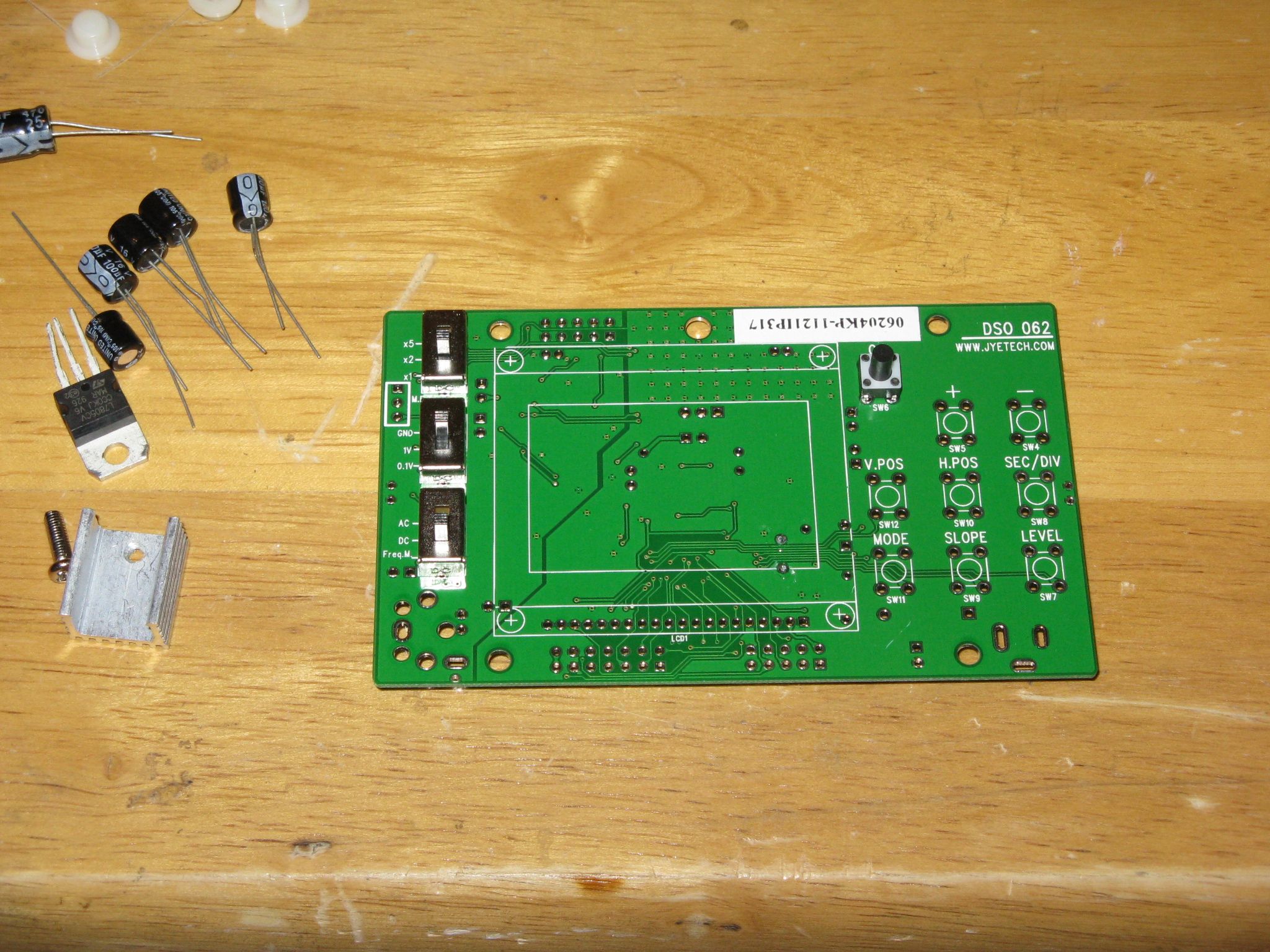 Building a Digital Oscilloscope From a DIY Kit : 11 Steps - Instructables