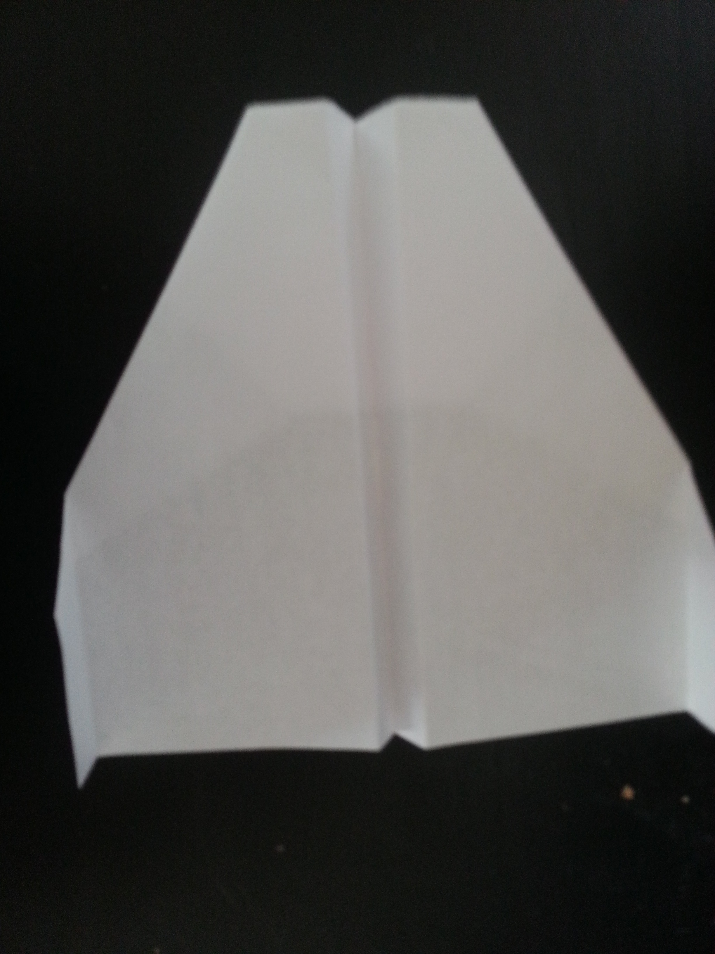 Advanced Paper Airplane : 10 Steps - Instructables