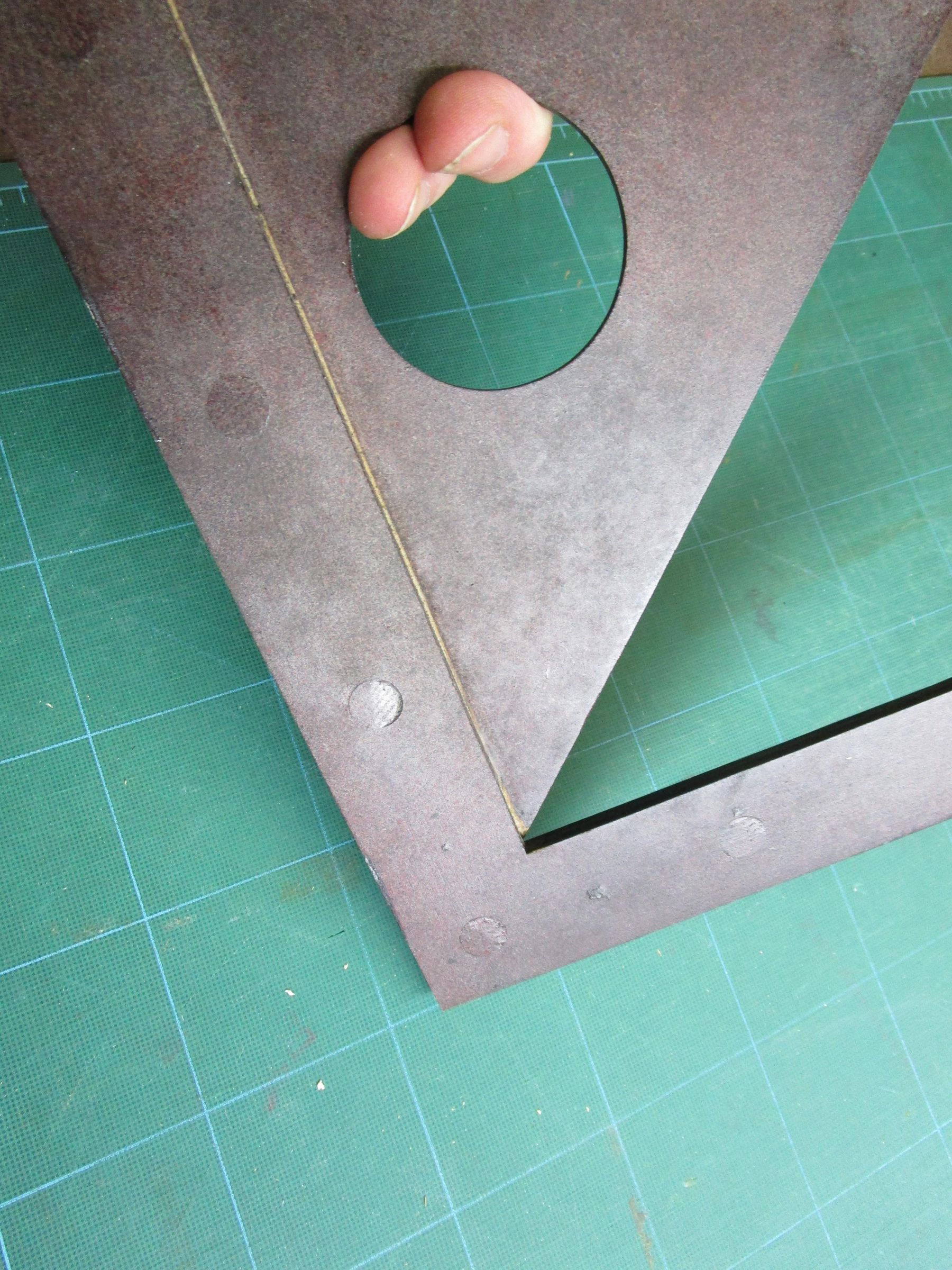 Find the Center of a Circle - DIY LASER Cut Tool : 5 Steps (with ...