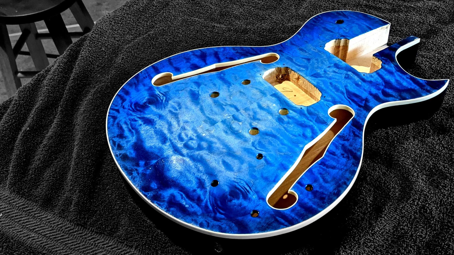 Apply a Blue Burst Guitar Finish With Dye! : 8 Steps (with Pictures ...
