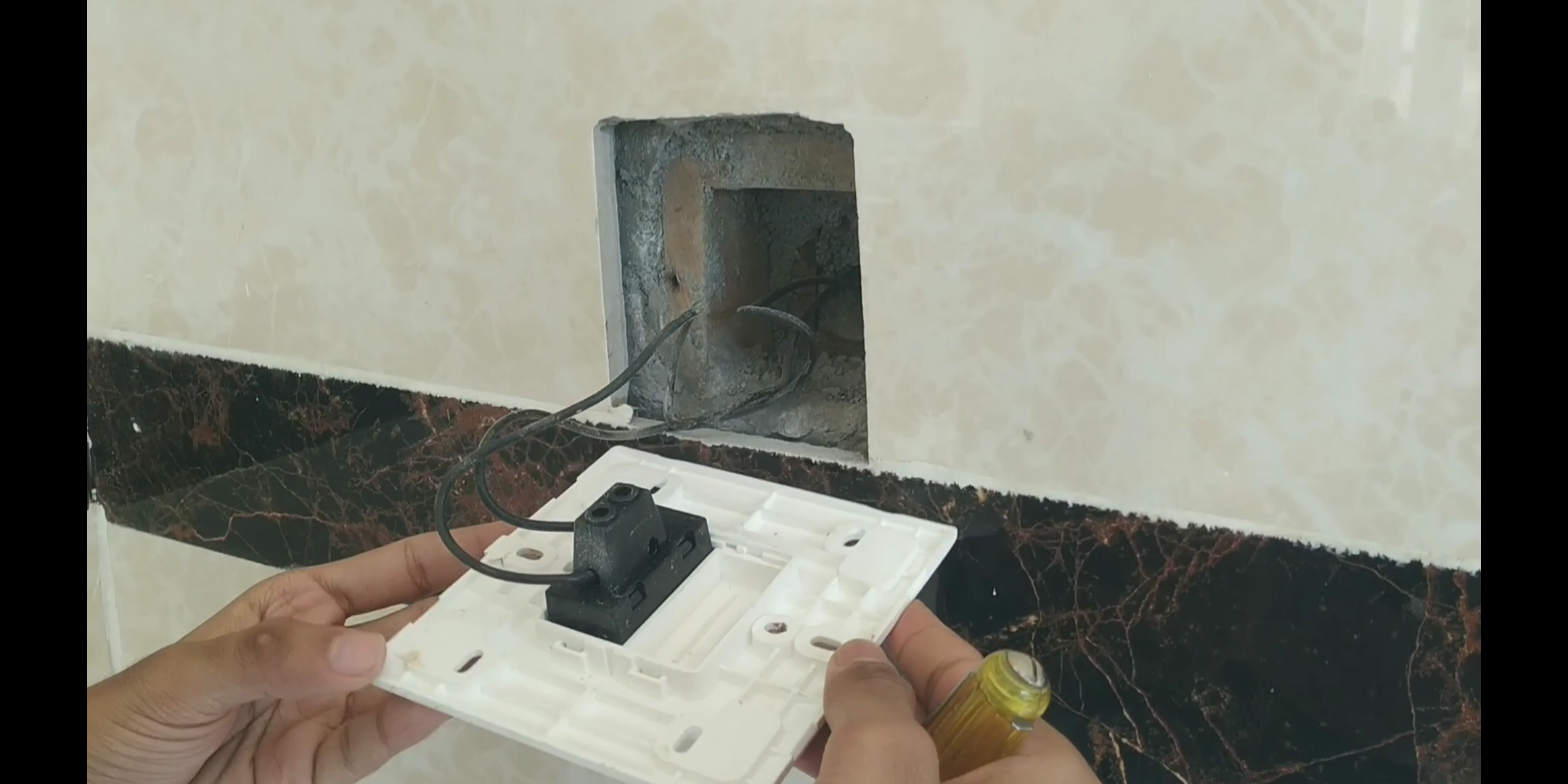 DIY Touch-less Door Bell Without Arduino! : 7 Steps - Instructables