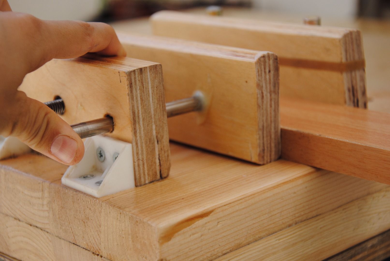 How to Build a Wooden Drill-Press Vise | DIY Woodworking Tools #3 : 17 ...