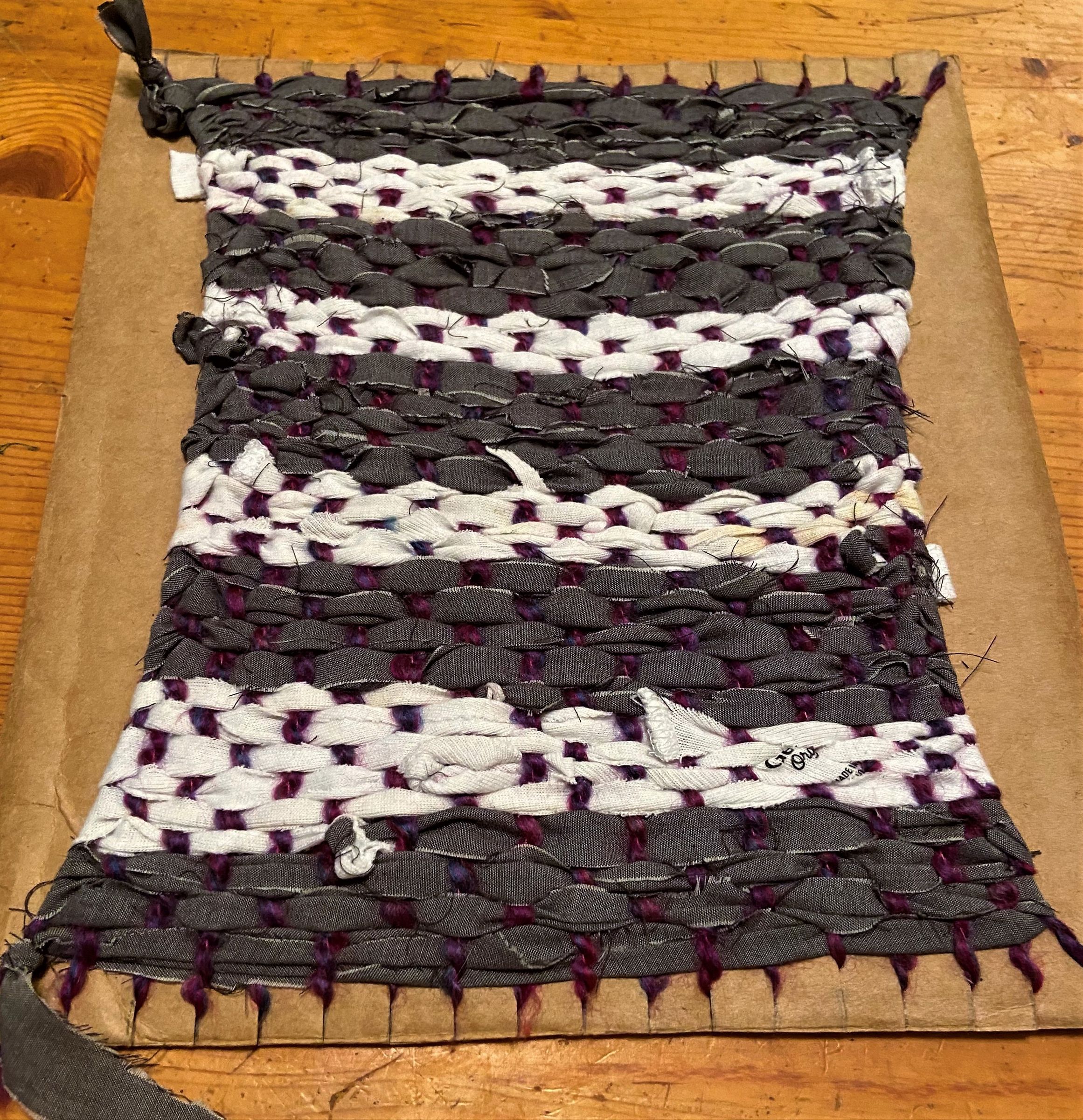 Weaving on a Cardboard Loom Using Recycled Materials : 4 Steps ...