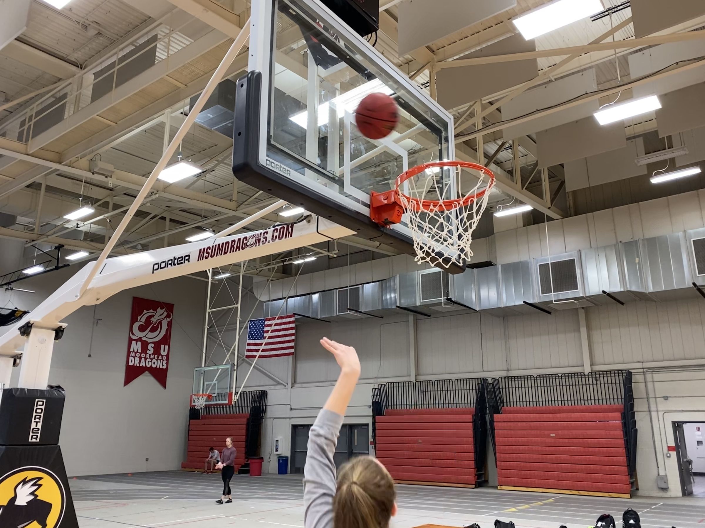 How to Make a Layup! (with Both Hands!) : 14 Steps - Instructables