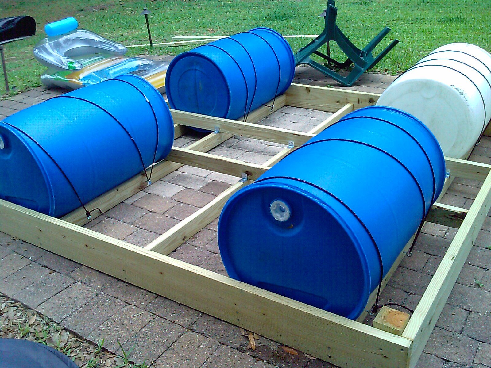 Floating Dock With Barrels (UPDATED) : 9 Steps (with Pictures ...