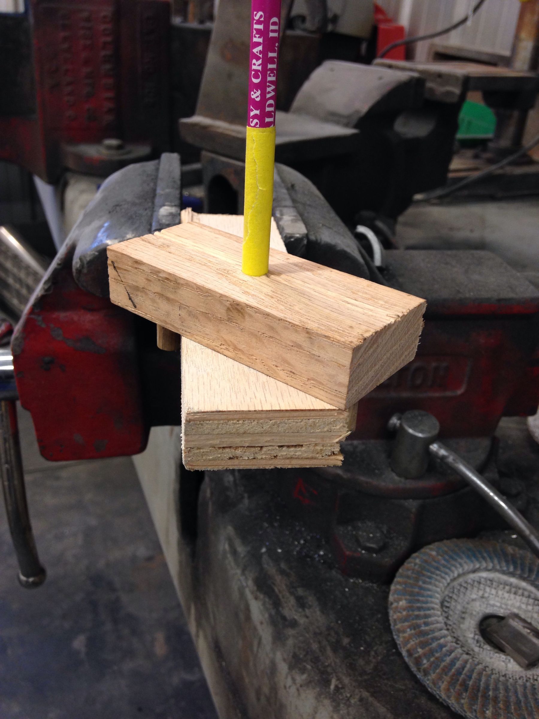 Simple Center Finder : 5 Steps (with Pictures) - Instructables