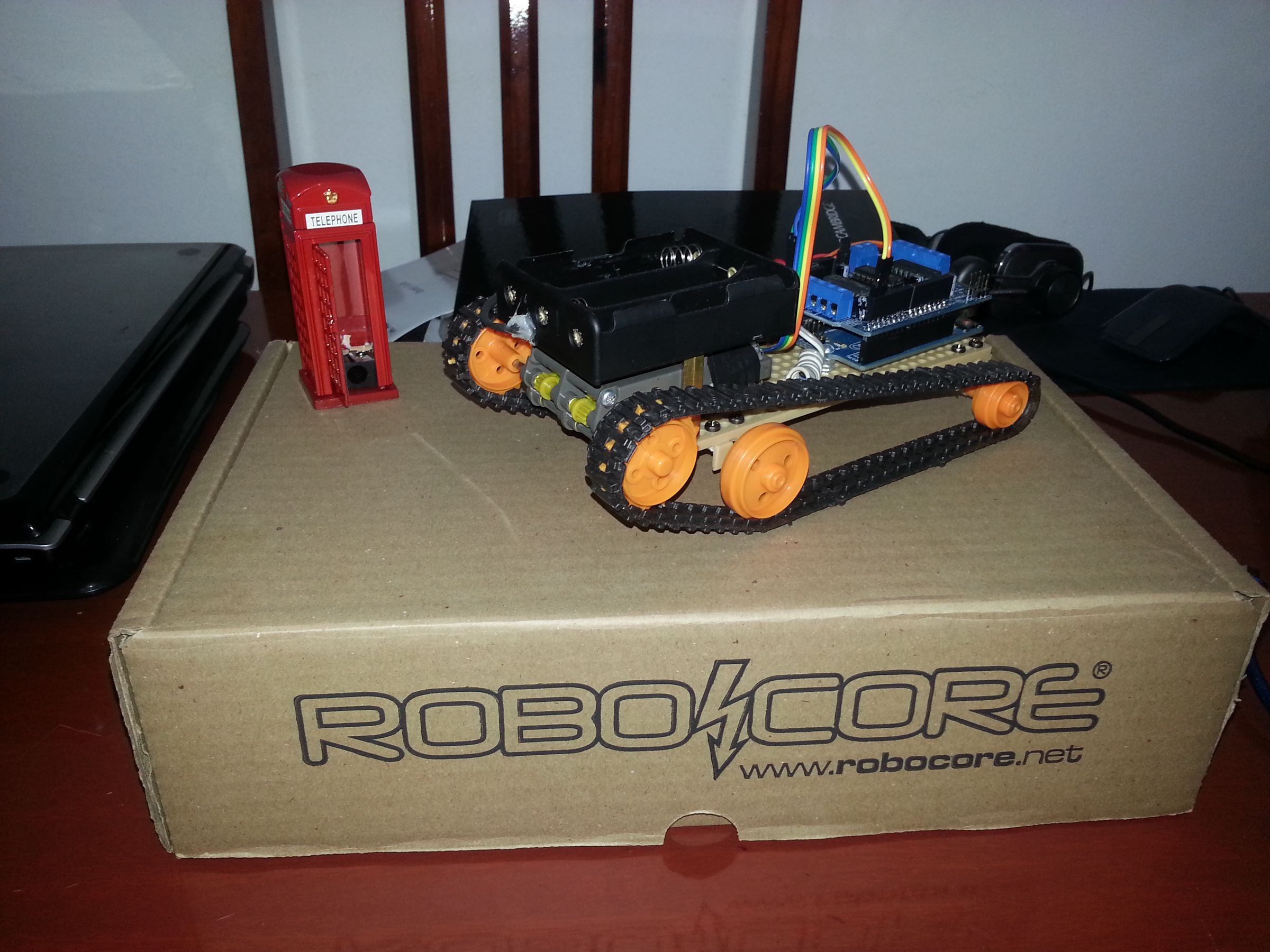ROVER Bot - the Arduino Bluetooth Controlled Tank : 5 Steps - Instructables