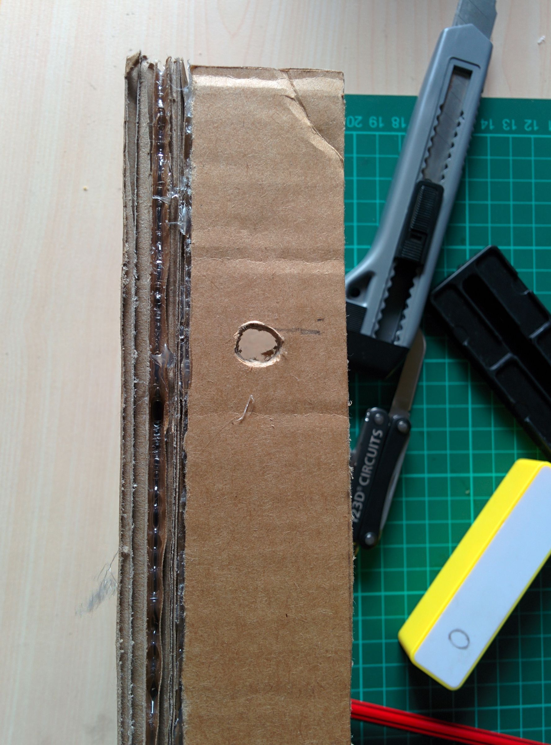 CARDBOARD SOLAR LAMP : 8 Steps (with Pictures) - Instructables