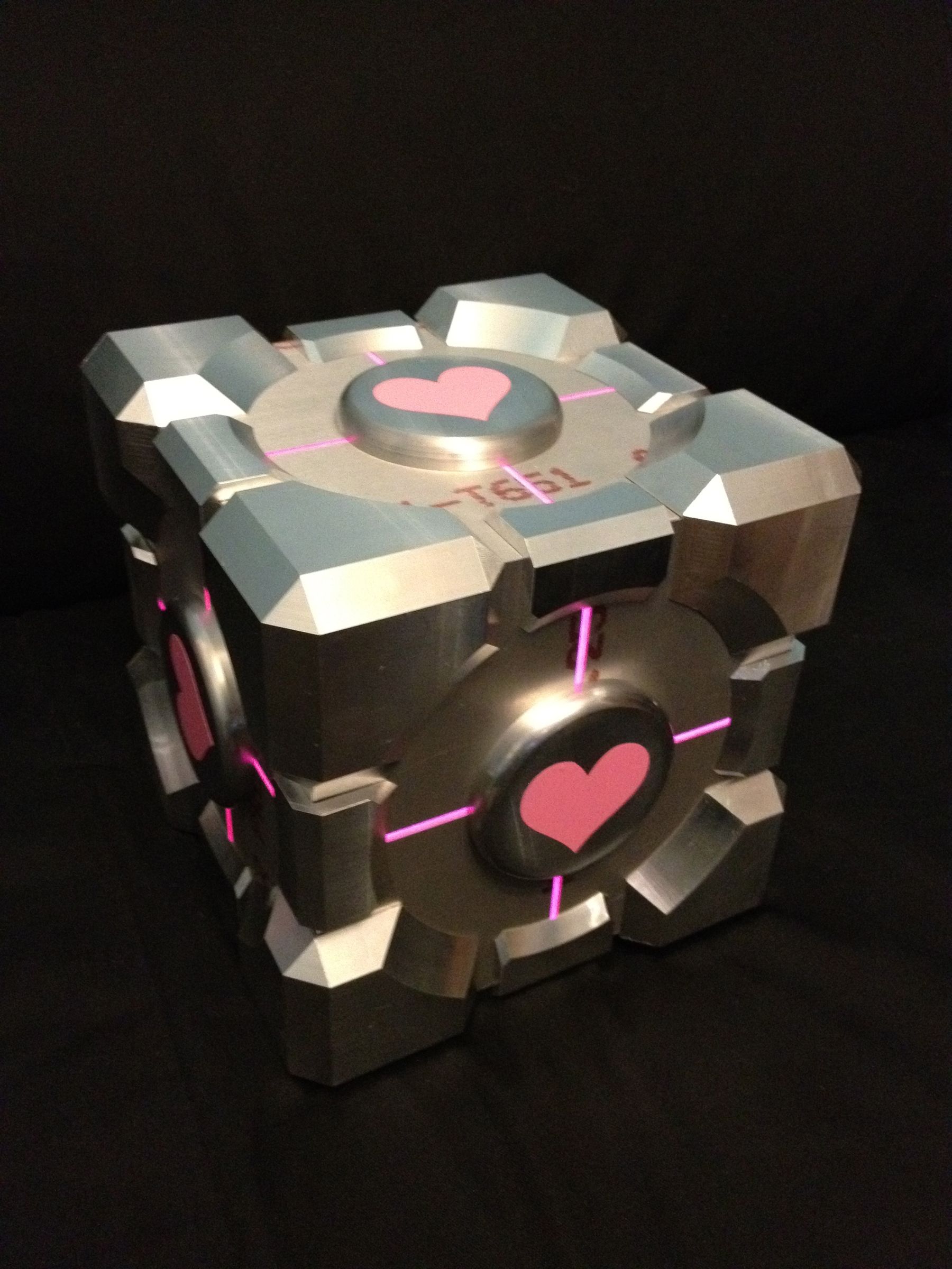 Aperture Science Spatially Challenged Companion Cube : 9 Steps (with ...
