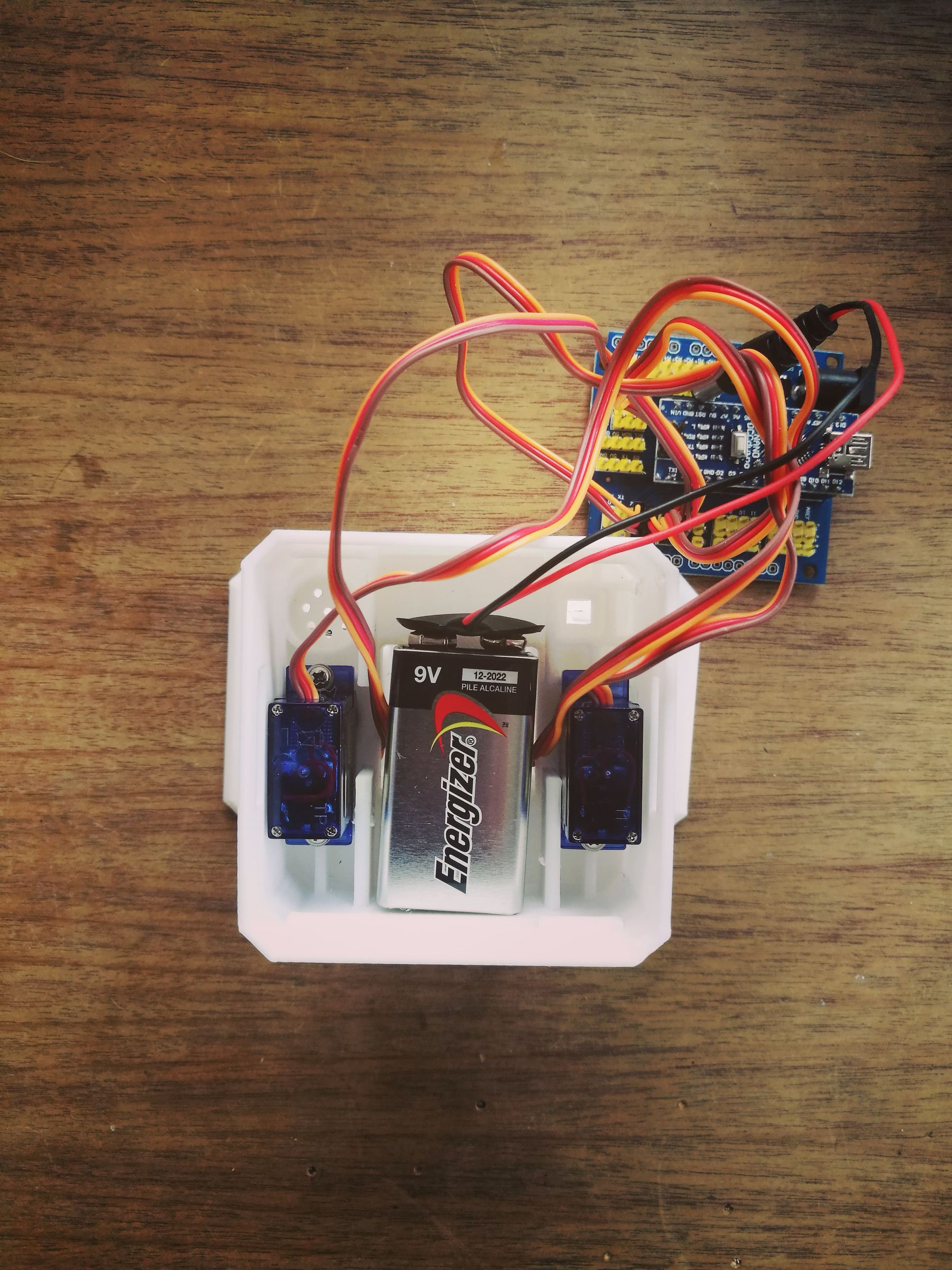 DIY Cardboard Dancing Robot : 9 Steps (with Pictures) - Instructables