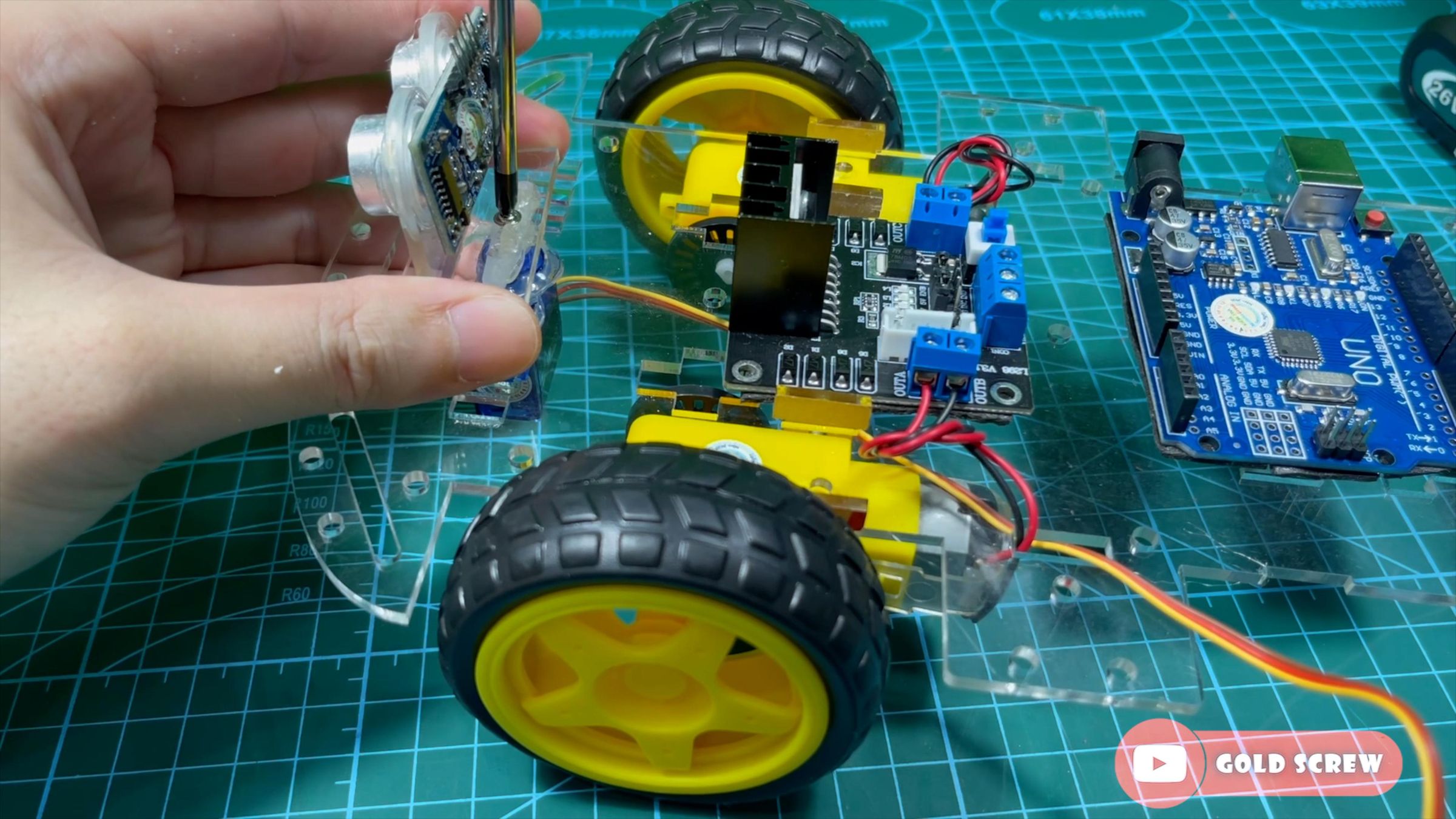 Arduino Obstacle Avoiding Robot Car 2WD With AA Battery