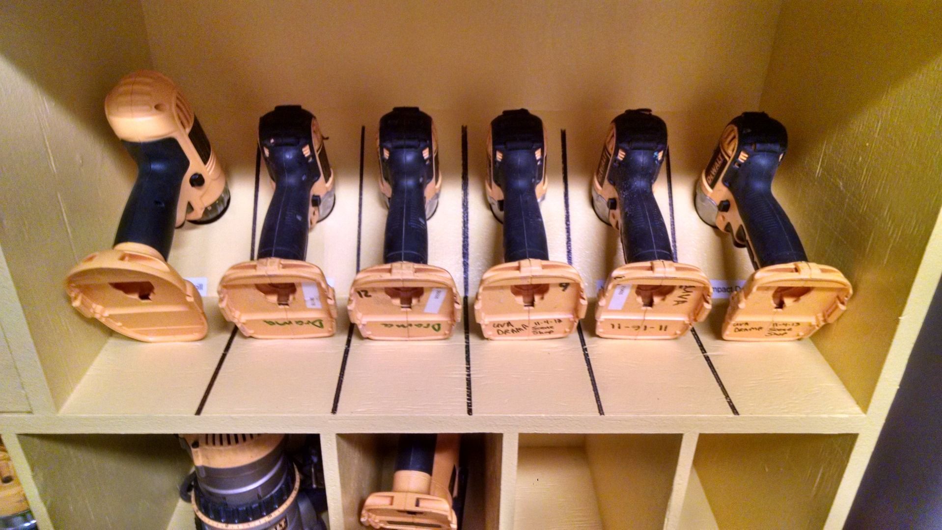 Tool Organizer Shelf : 4 Steps (with Pictures) - Instructables