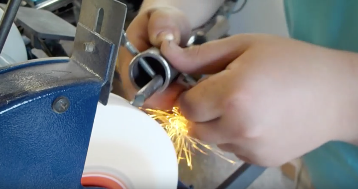 Sharpening Jig for Woodturning Gouges : 7 Steps (with Pictures ...