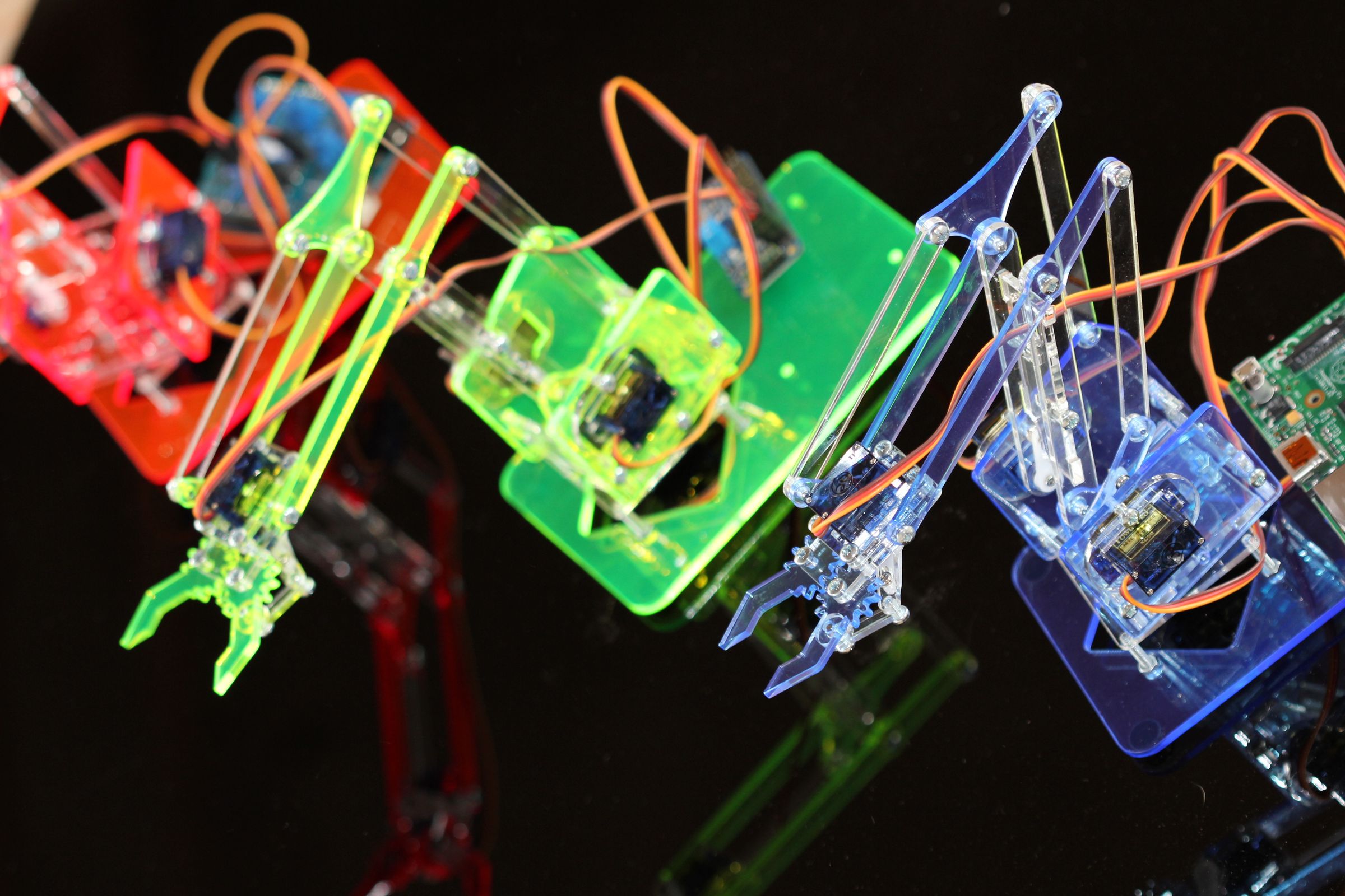 MeArm - Build a Small Hackable Robot Arm V0.3 : 11 Steps (with Pictures ...