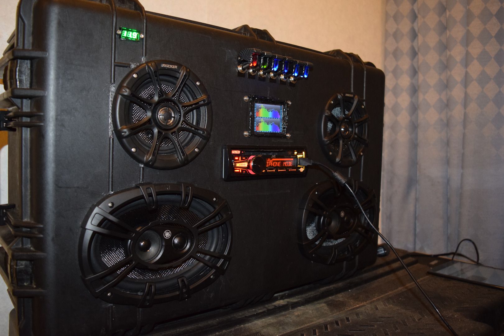 DIY Boombox With Car Stereo Head Unit : 9 Steps - Instructables
