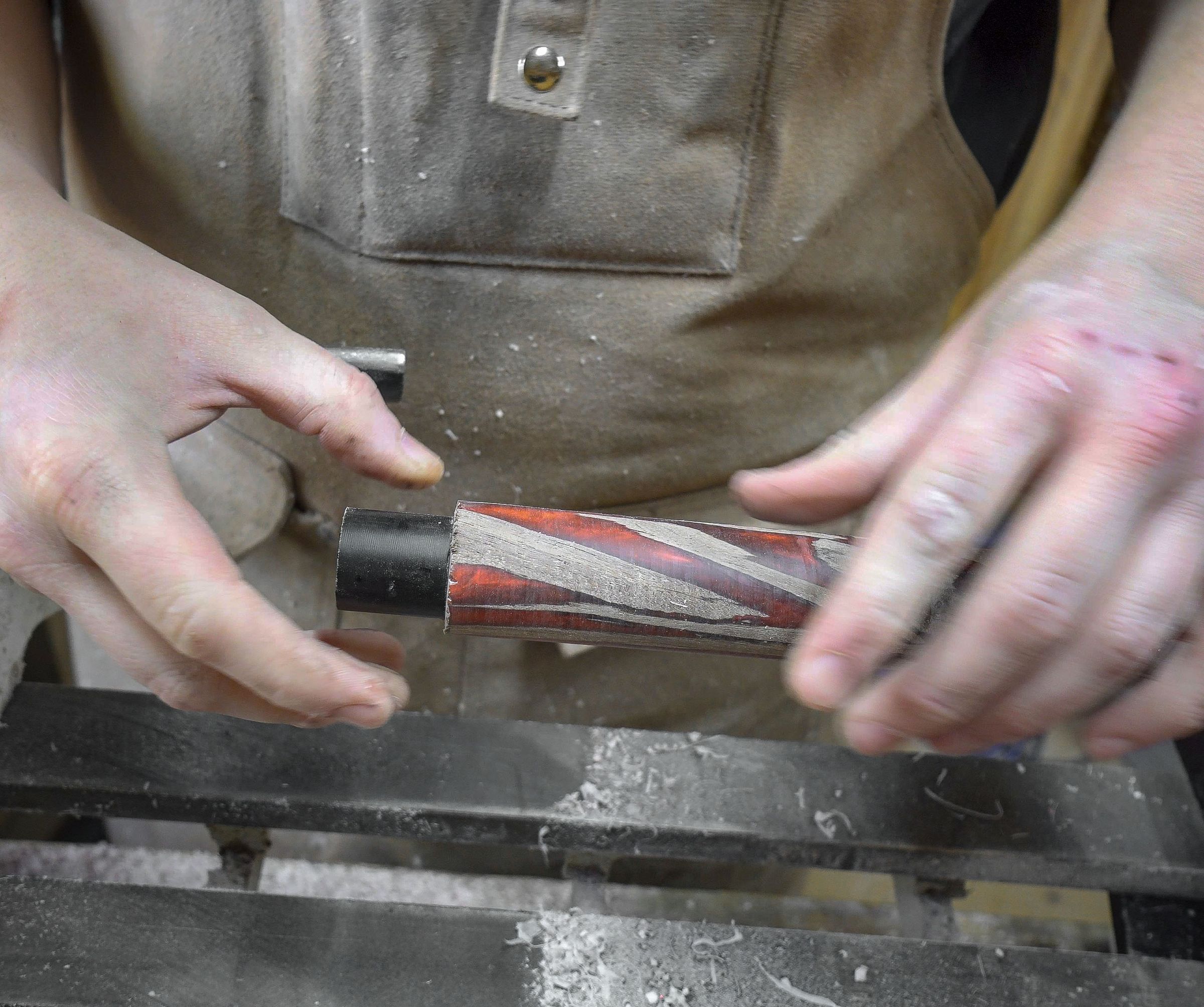 How to Make a Custom Hybrid Epoxy Pool Cue Using a Wood Lathe : 19 ...