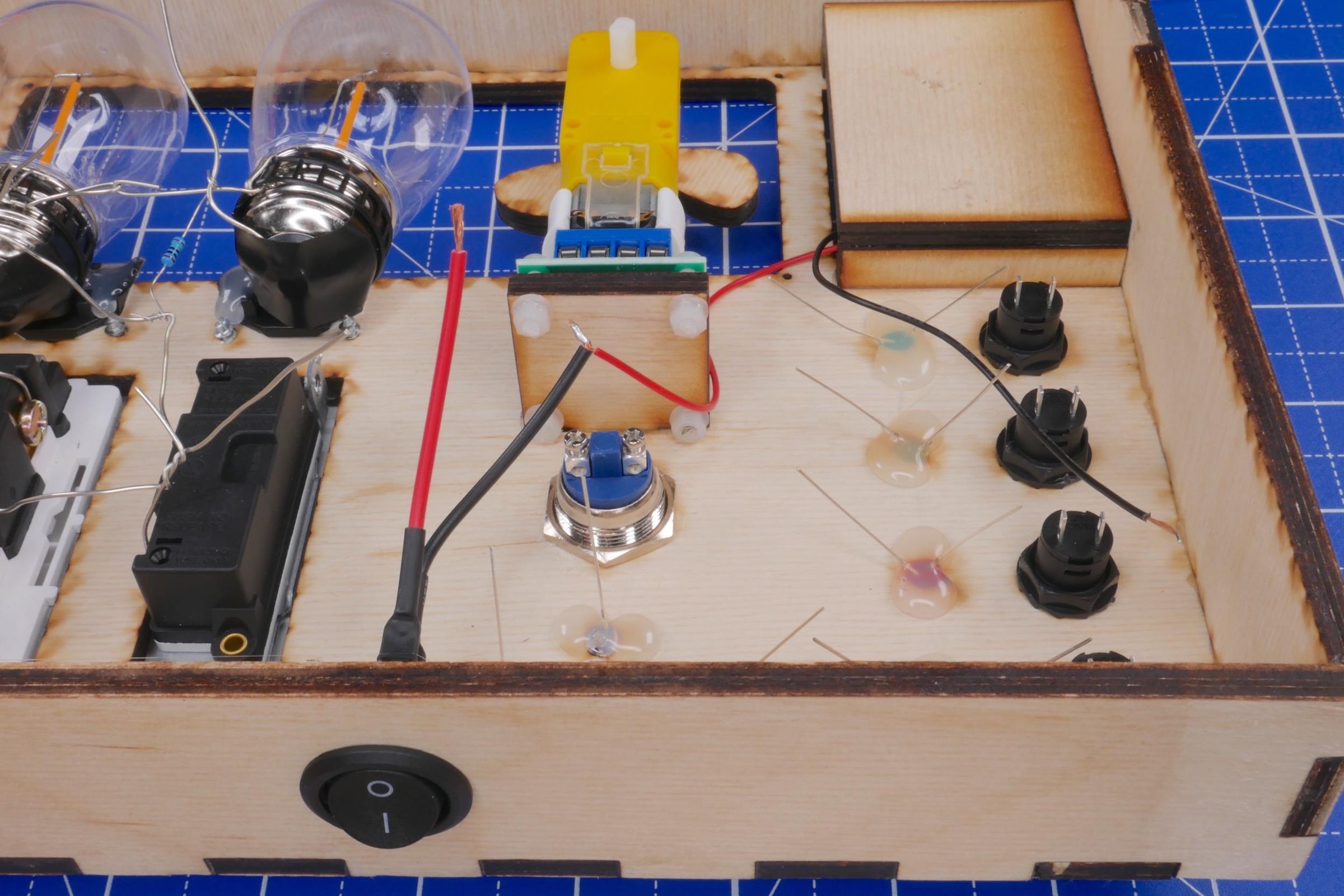 Busy Button Box - Montessori-style Electronic Board Toy for Toddlers ...