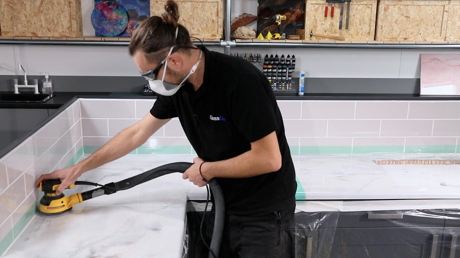 How to Get a Matt or Satin Finish on Epoxy Resin Countertops : 4 Steps ...