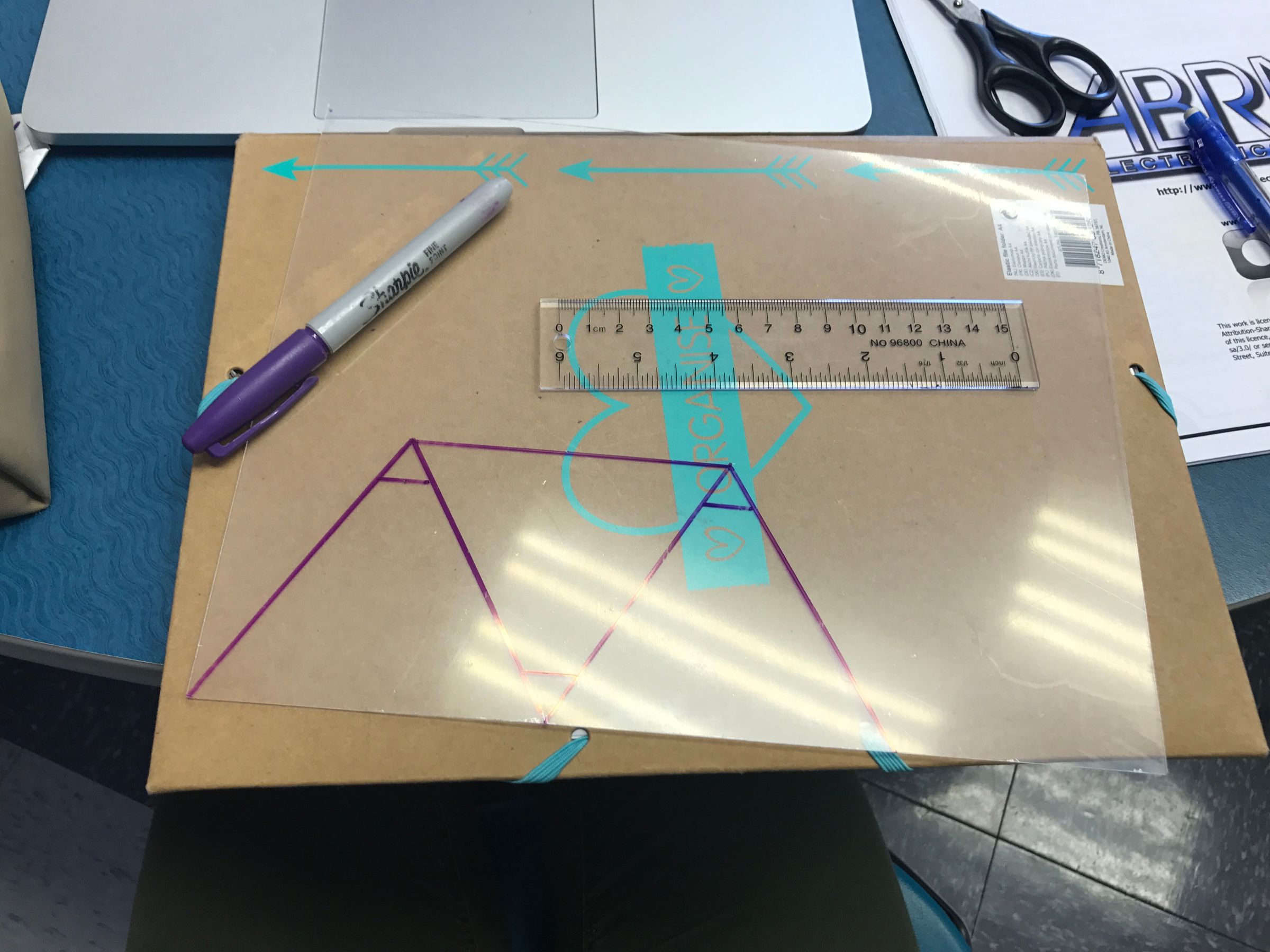 How to Make Your Own Hologram : 3 Steps - Instructables