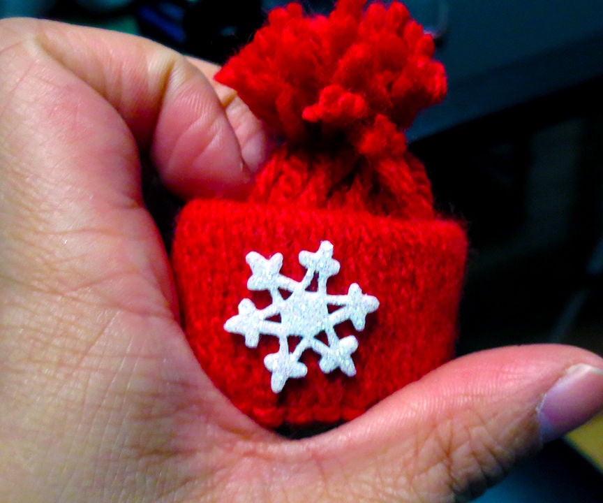 Little Yarn Toques : 6 Steps (with Pictures) - Instructables