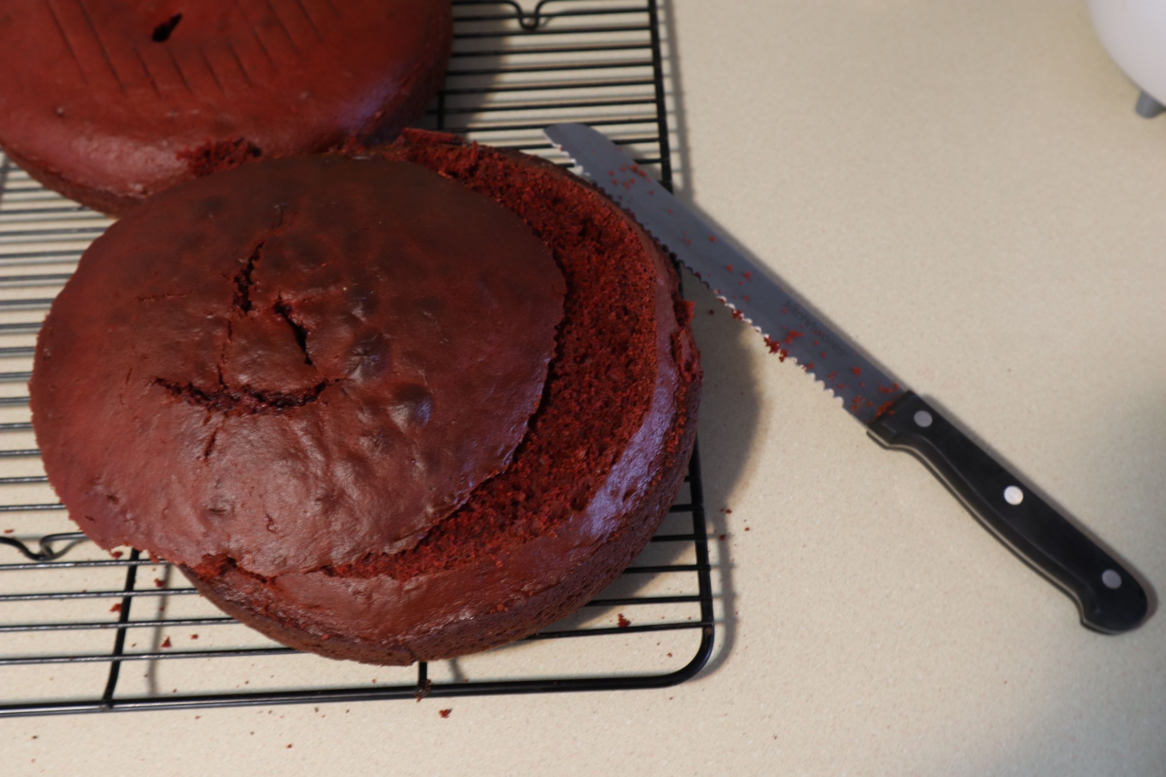 How to Make a Two-layer Cake : 16 Steps - Instructables