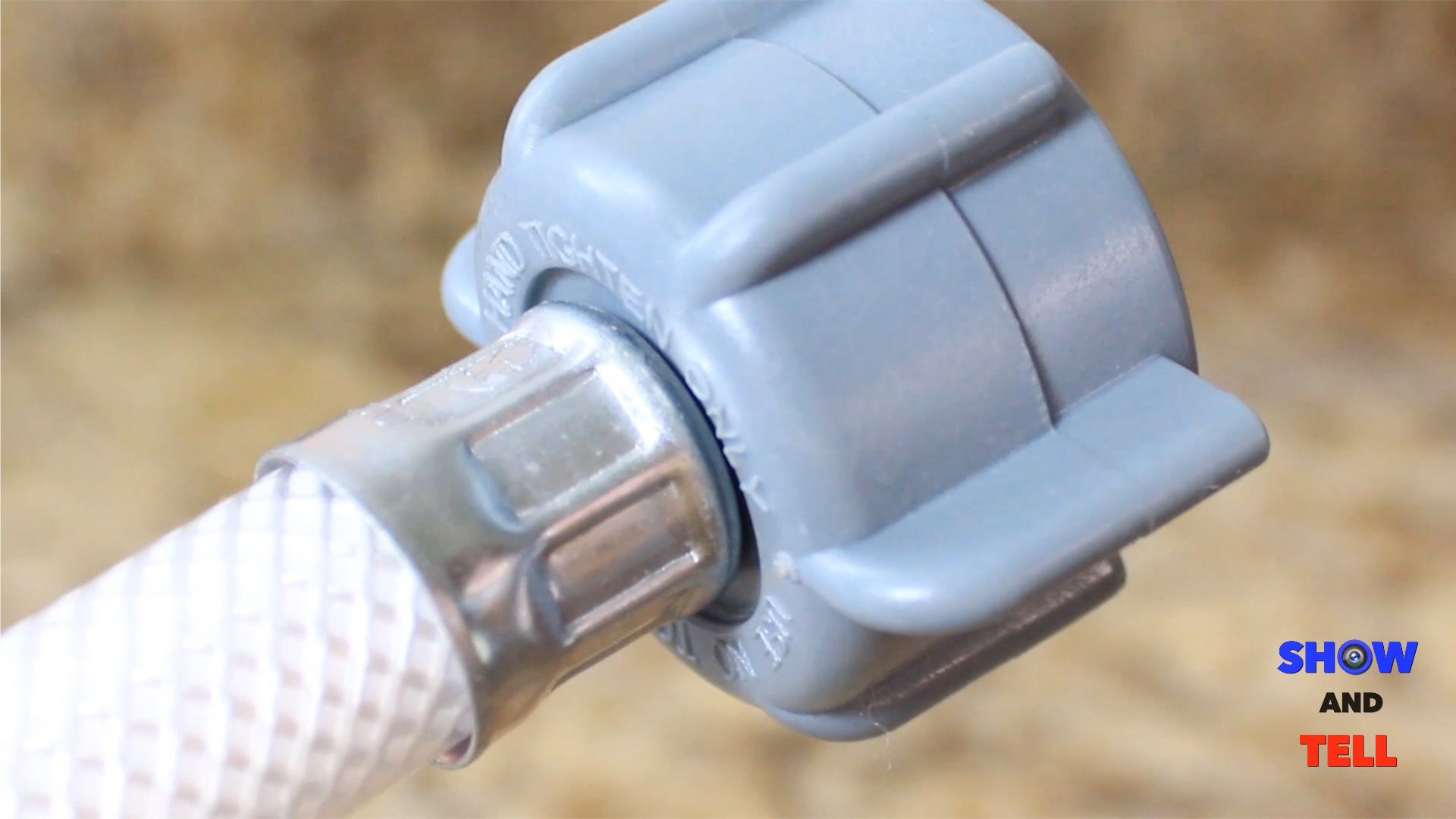 How to Replace a Kitchen Sink Faucet : 20 Steps (with Pictures ...