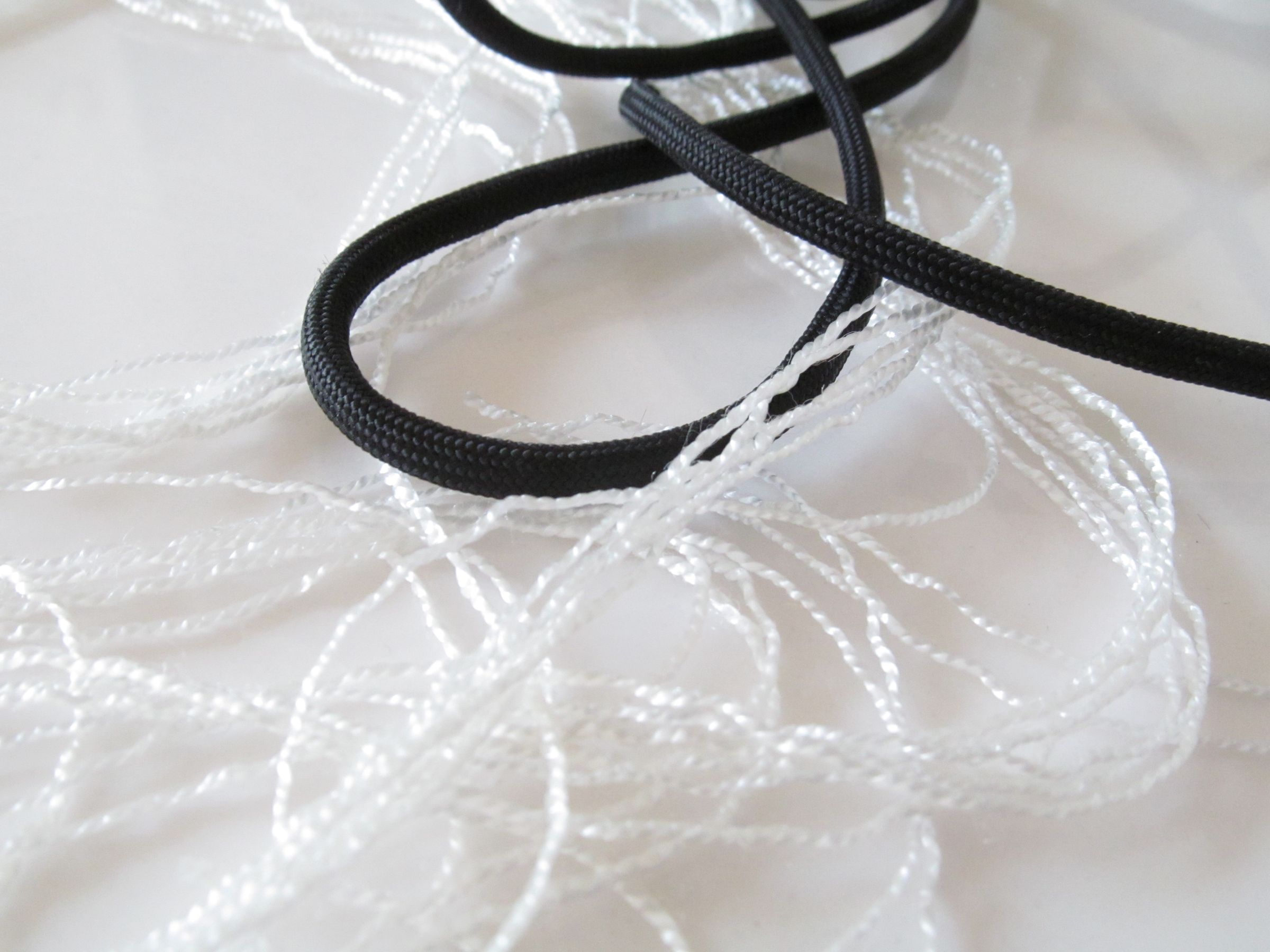 Paracord Shoe Laces : 5 Steps (with Pictures) - Instructables