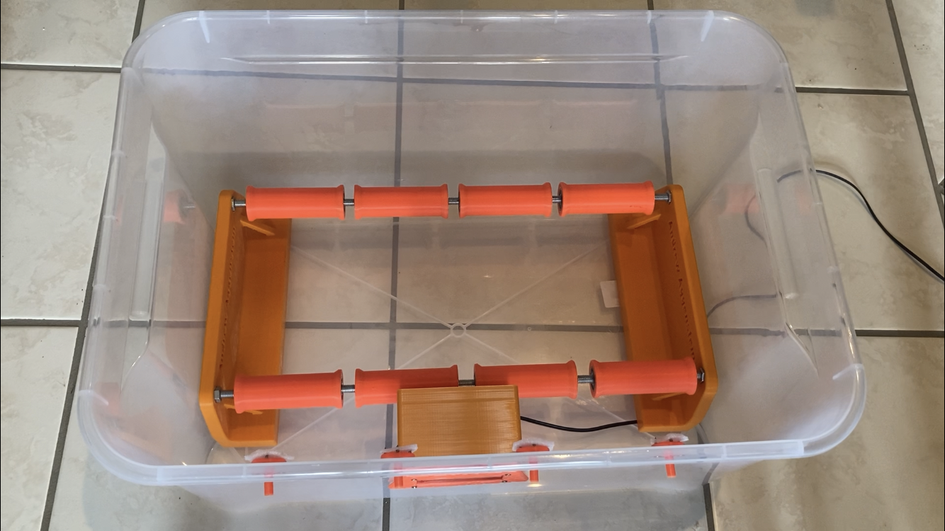 DIY Filament Box/Filament Dry Box (3D PRINT)) : 10 Steps (with Pictures ...