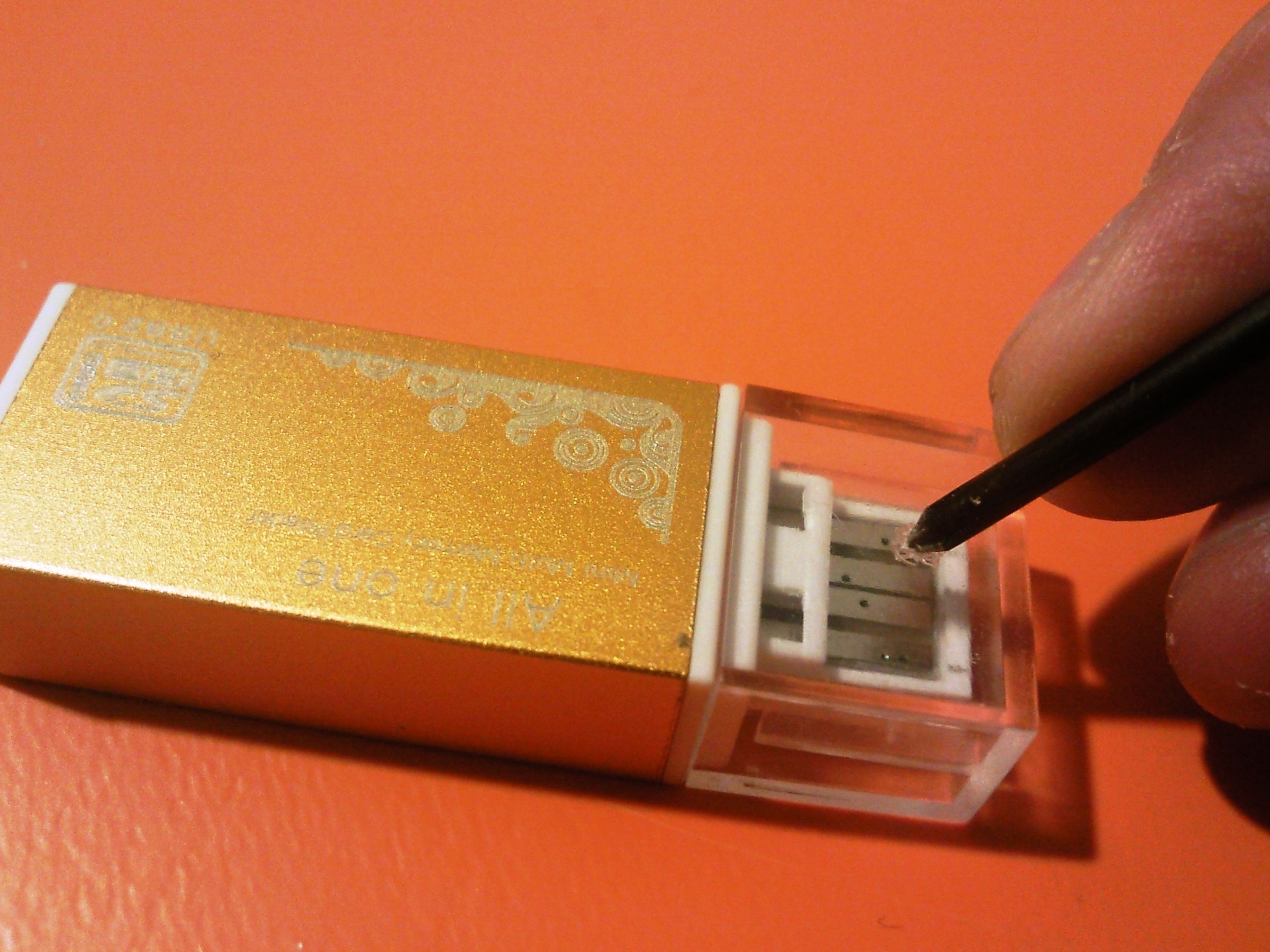 Hack a USB Card Reader : 6 Steps - Instructables