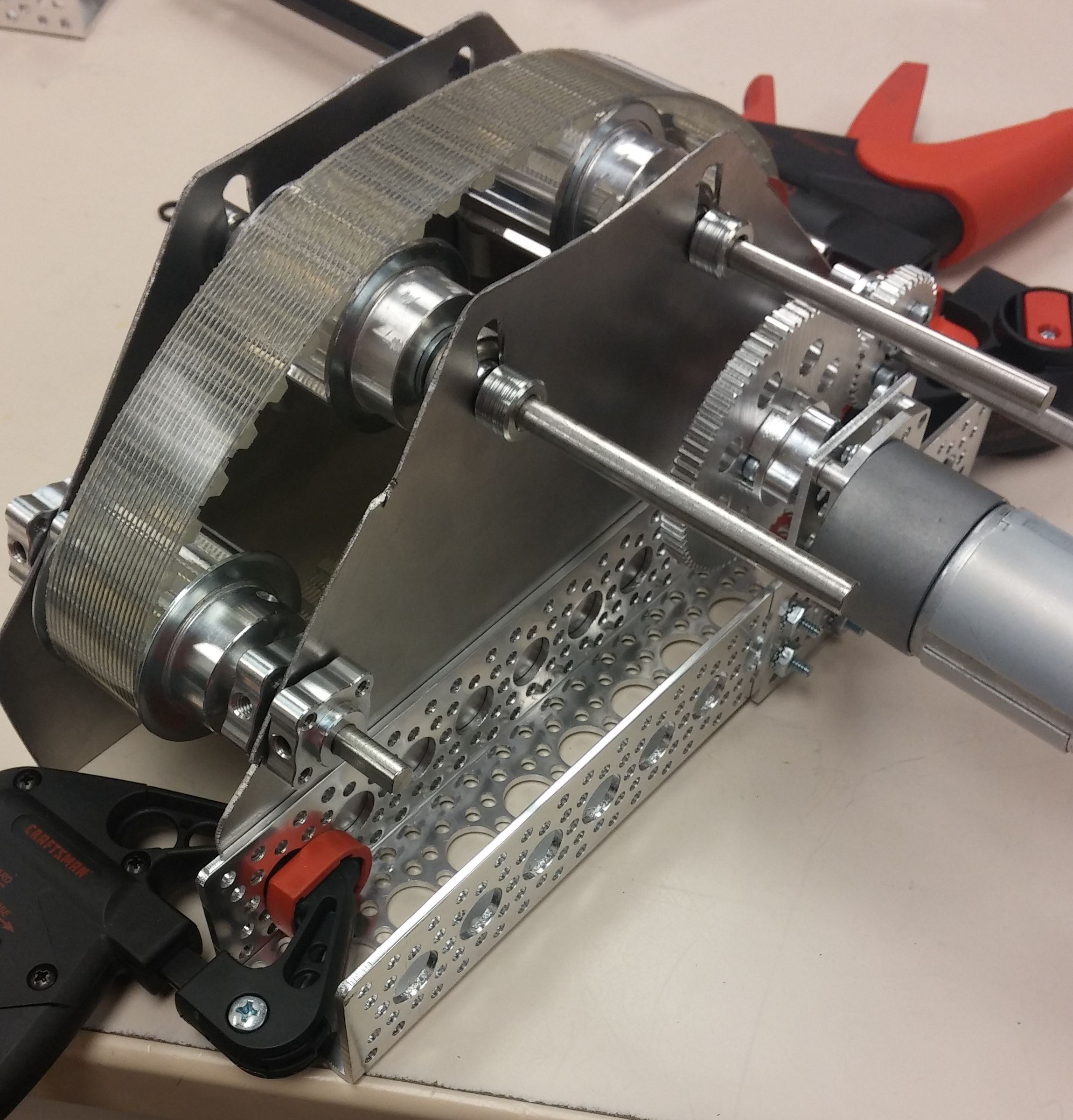 Robot Drivetrain : 3 Steps - Instructables