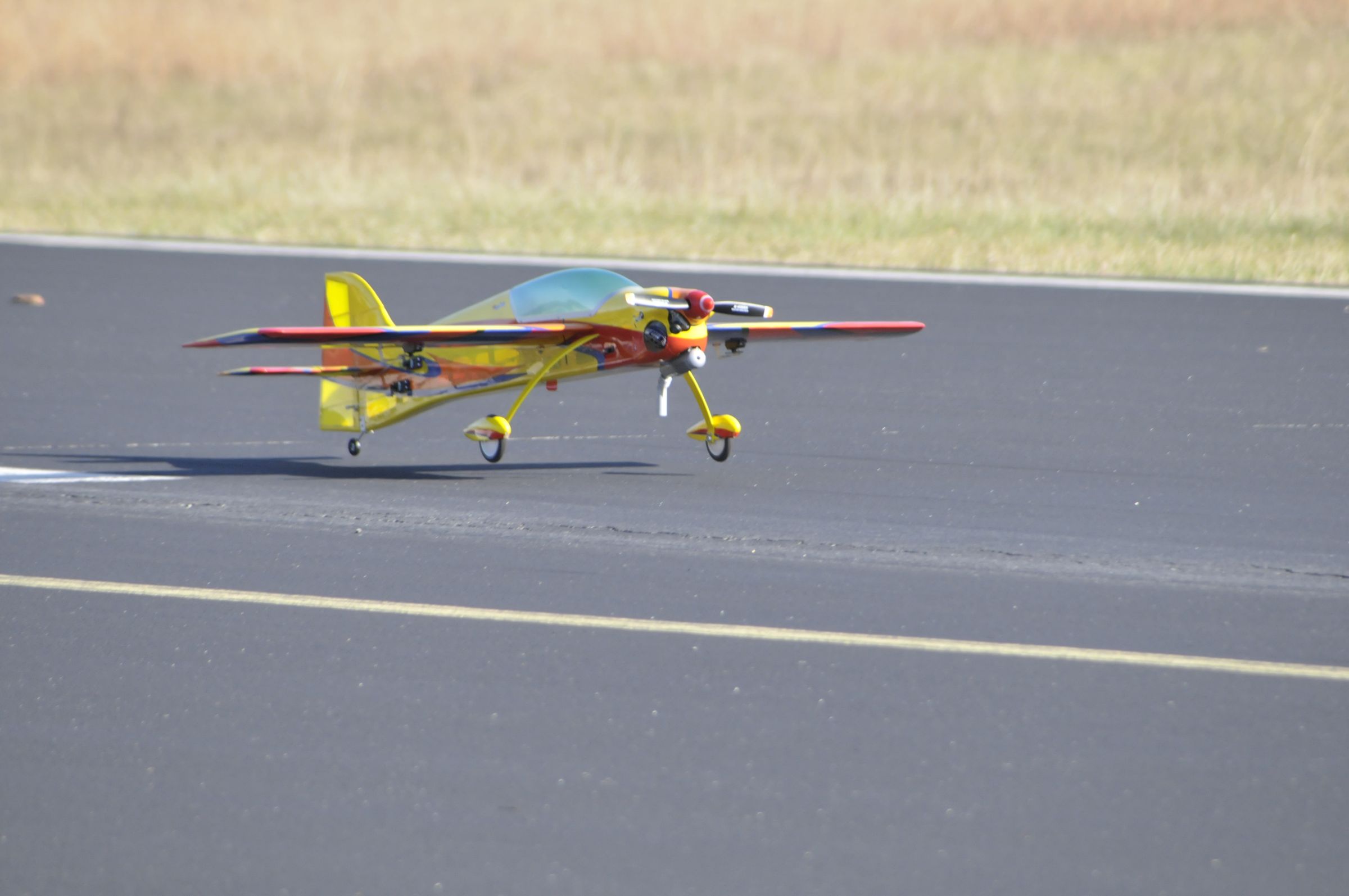 Beginners Guide to Radio Control Airplanes : 20 Steps (with Pictures ...