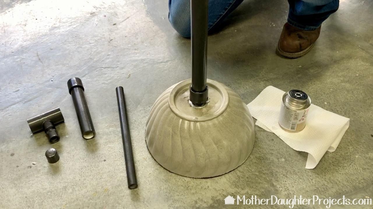 How to Make a Concrete Base for Many Applications : 7 Steps (with ...