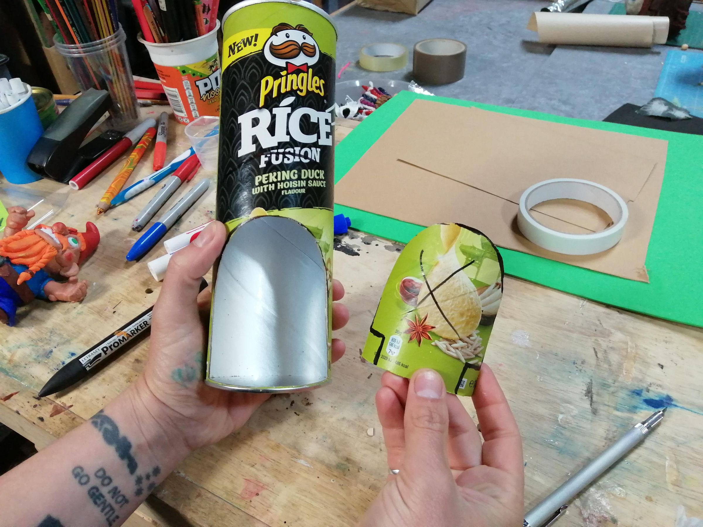 Pringles Tube Dice Tower : 9 Steps (with Pictures) - Instructables