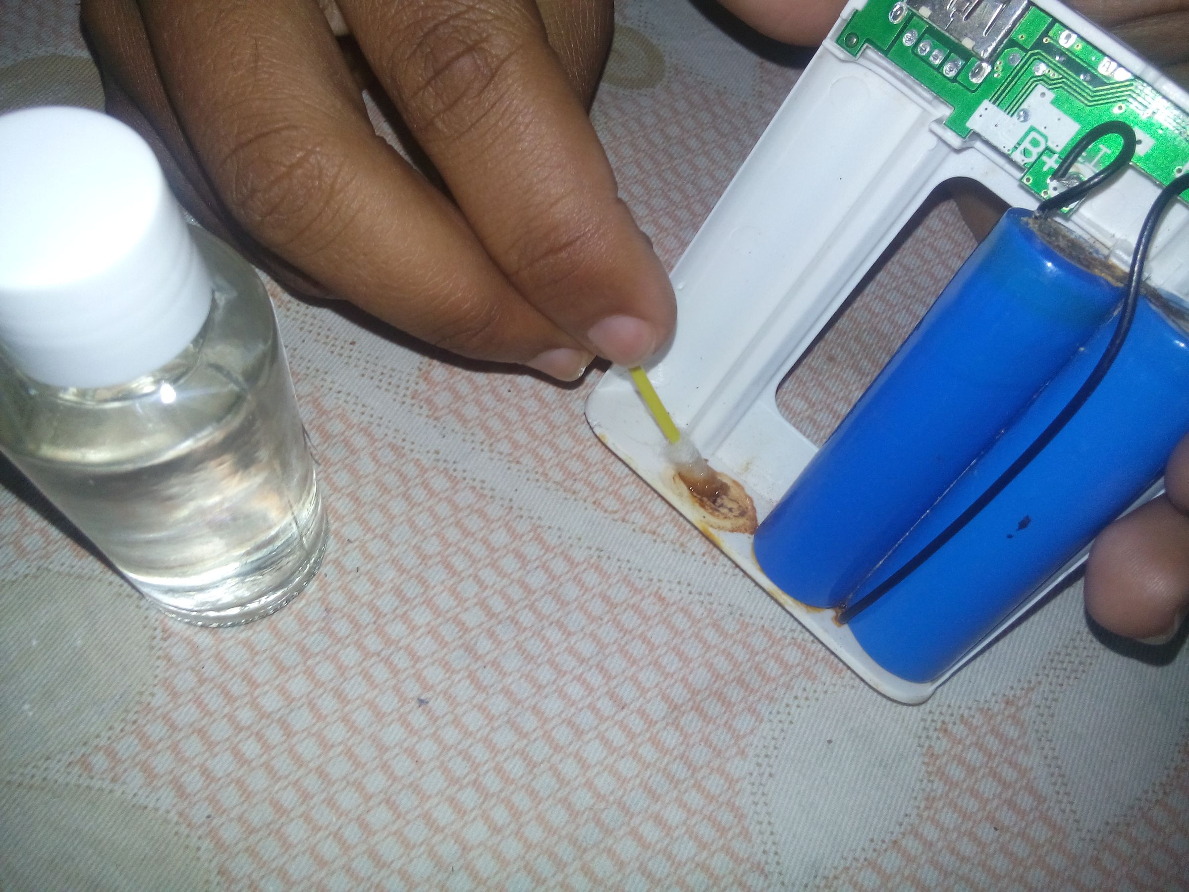 Repair a Dead Power Bank || Repair and Replacement : 6 Steps (with ...