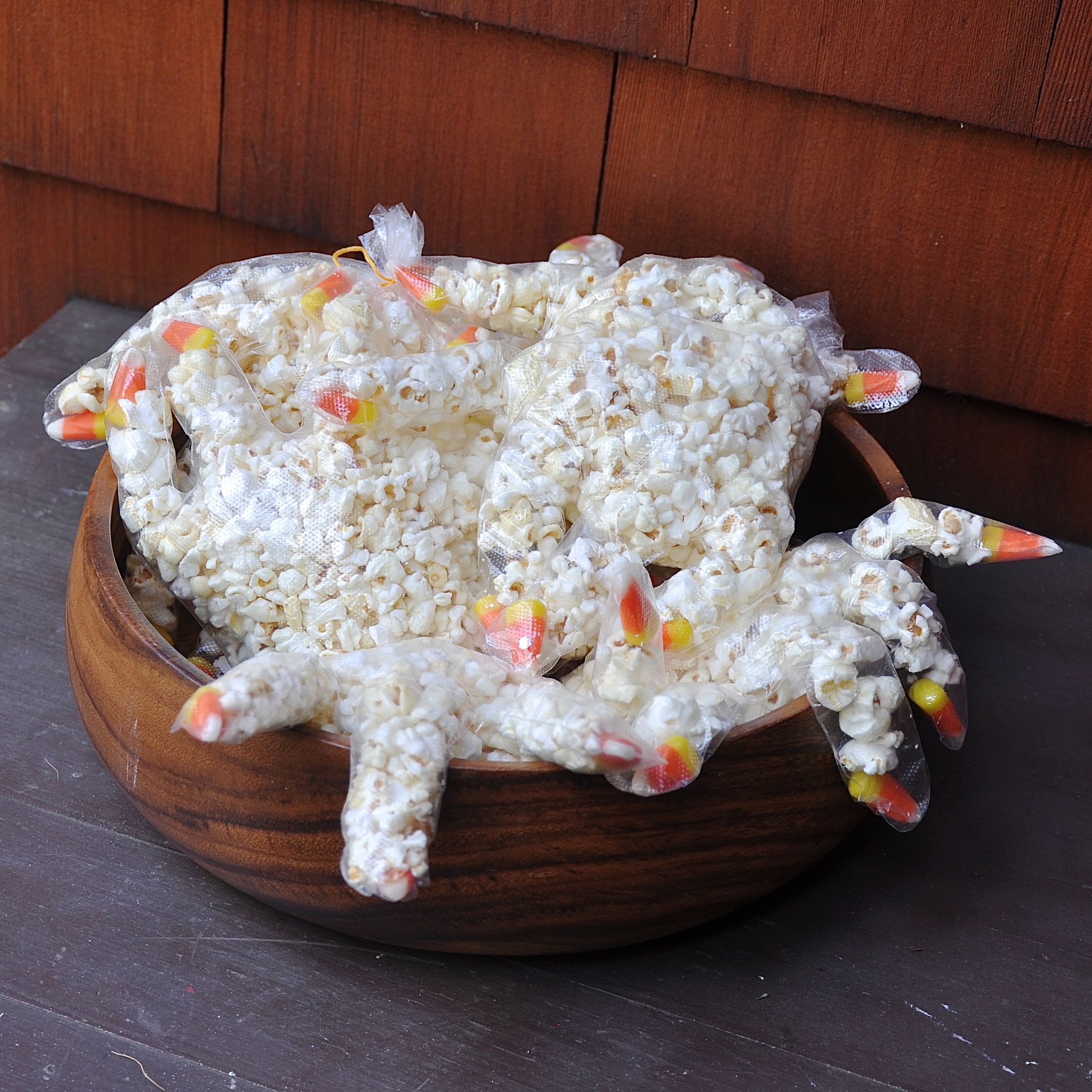 Halloween Popcorn Hands (with Pictures) - Instructables