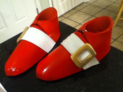 Sonic Costume : 8 Steps (with Pictures) - Instructables