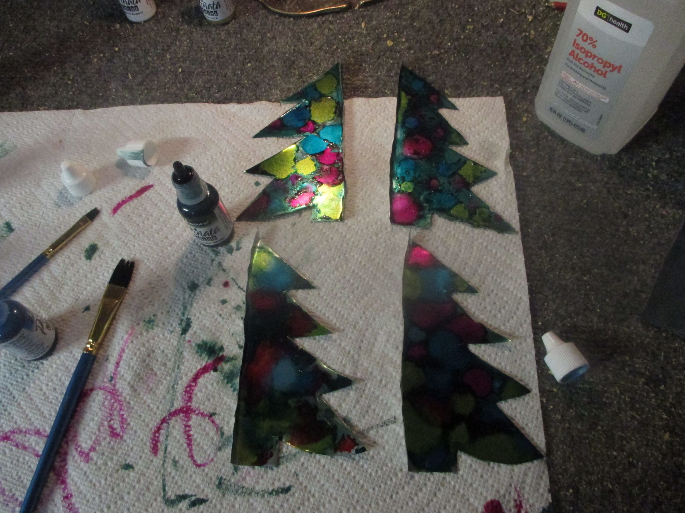 An Absolute Beginners Alcohol Ink Tutorial : 8 Steps (with Pictures ...