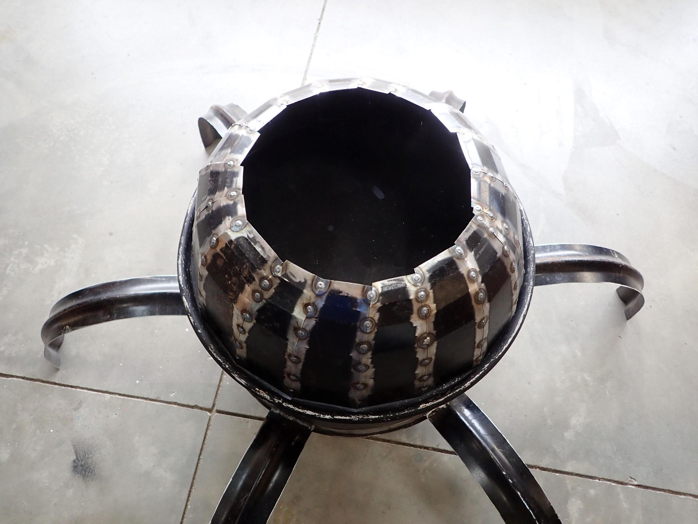 Backyard Guardian: Steel Drum Fire Pit : 19 Steps (with Pictures ...