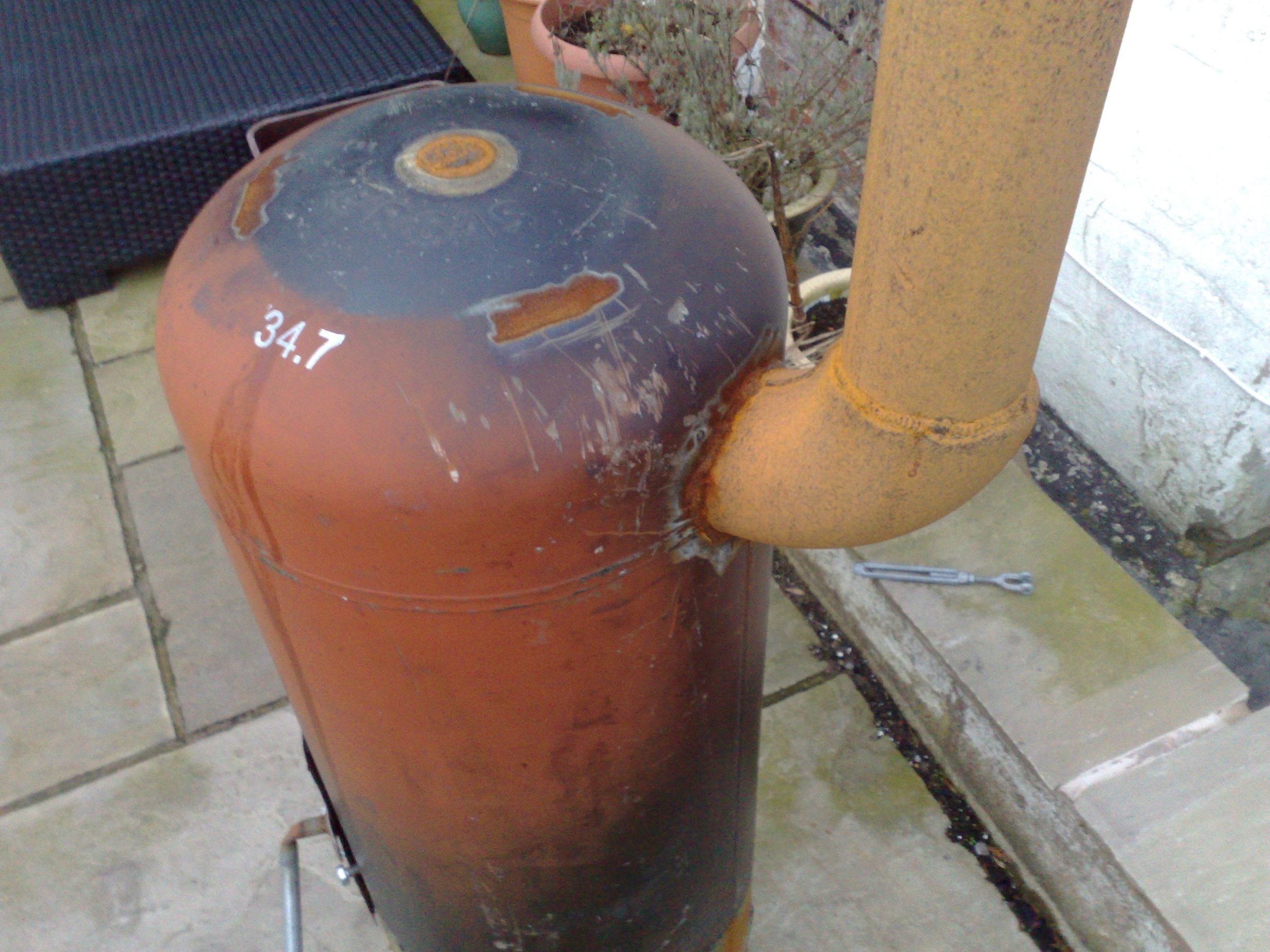 Gas Bottle Wood Burner : 8 Steps (with Pictures) - Instructables