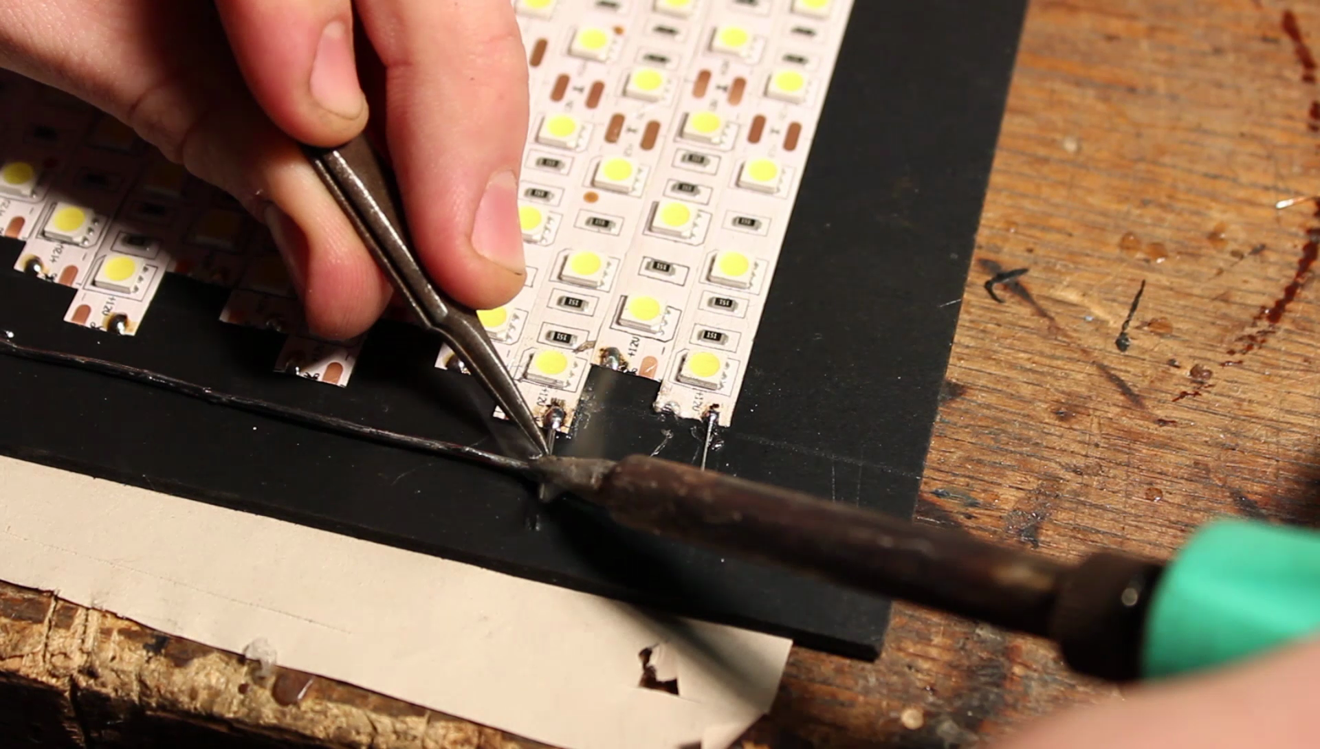 How to Make a Bright LED Panel for 20$ : 7 Steps (with Pictures ...