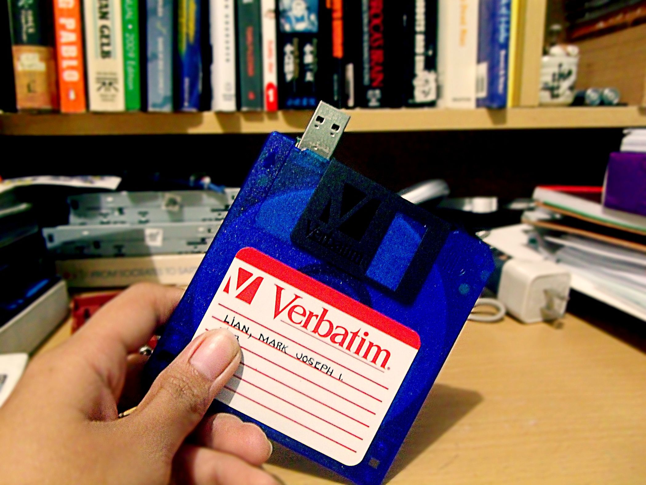 USB Flash Diskette : 7 Steps (with Pictures) - Instructables