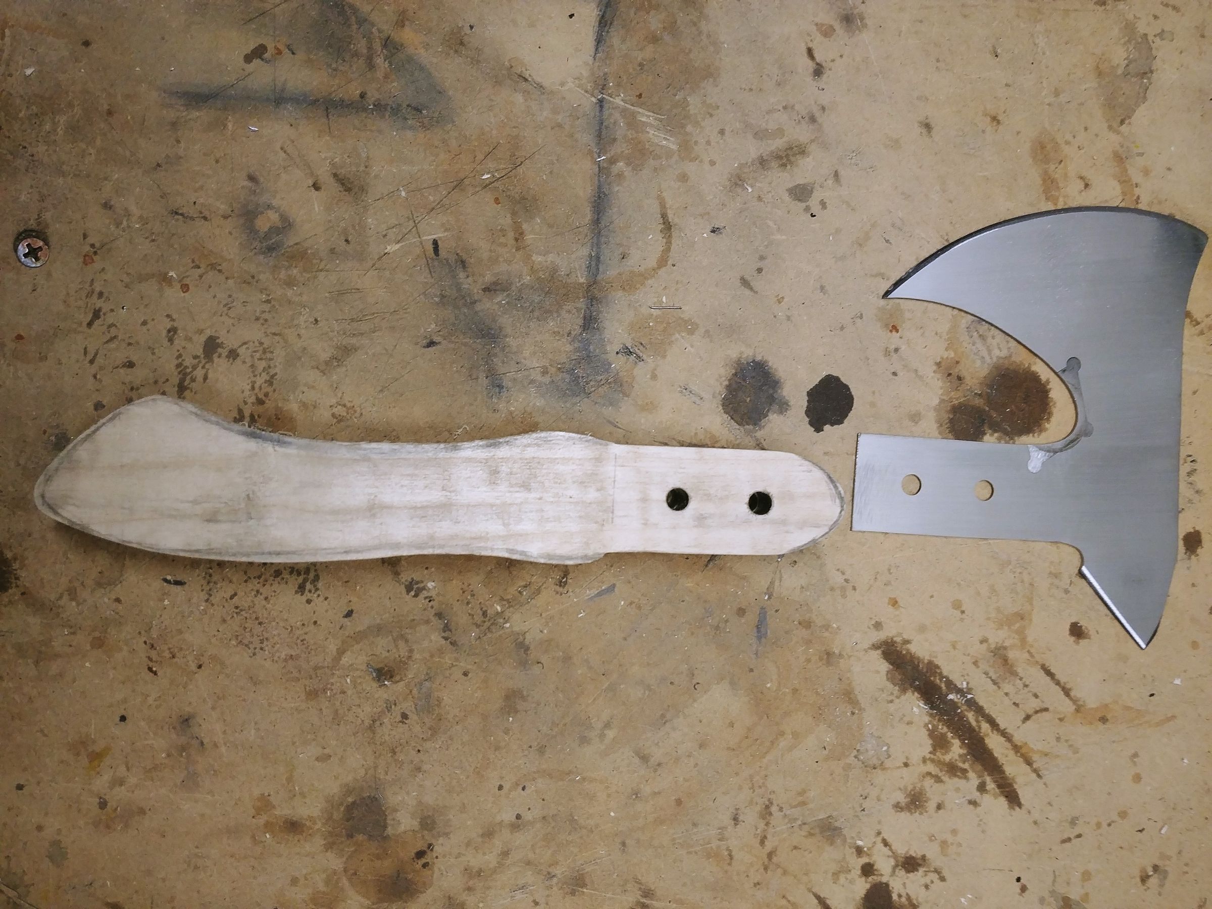 Saw Blade Throwing Hatchet : 17 Steps (with Pictures) - Instructables